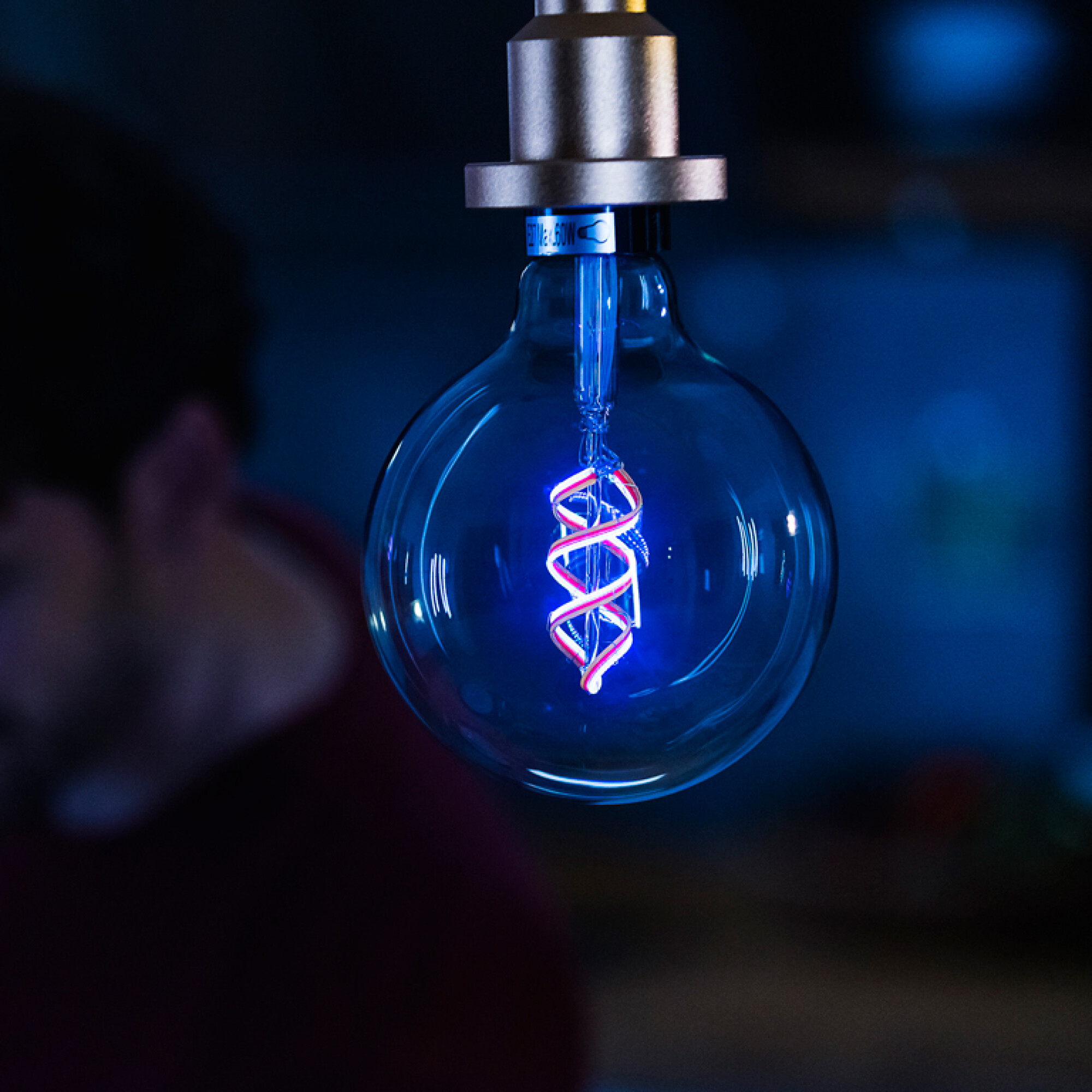 Lámpara LED Smart WiFi LEDVANCE OSRAM G95 6W RGBW — Serlux