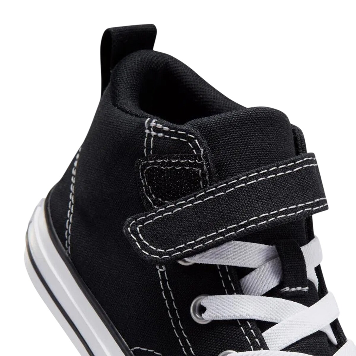 CHUCK TAYLOR ALL STAR MALDEN STREET - Black & White — Zooko