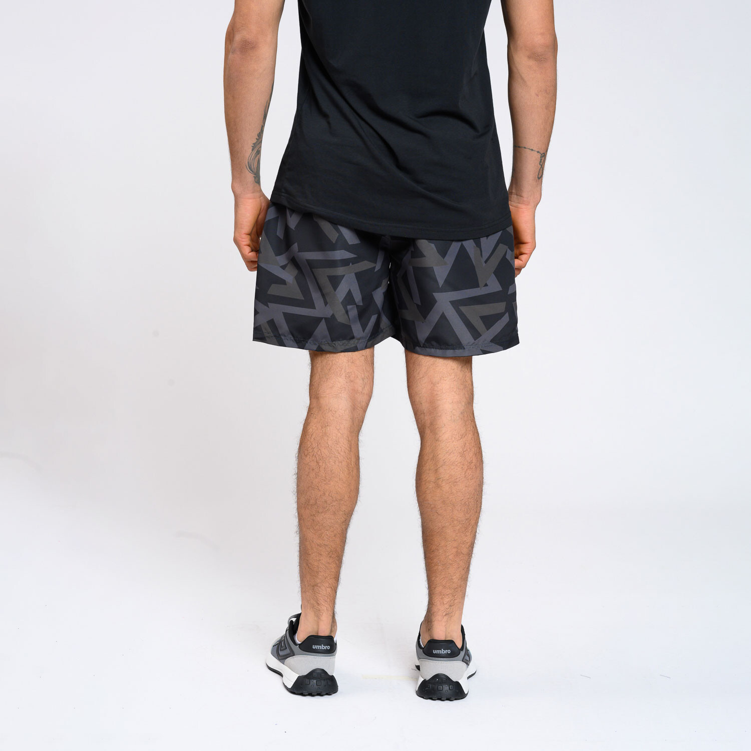 SHORT DE BAÑO RAY Umbro Hombre - 002 — Timeout