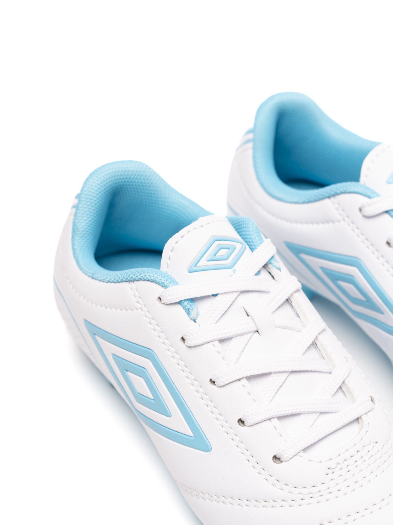 Calzado Classico III HG Jr. Umbro Junior - 097 — Timeout