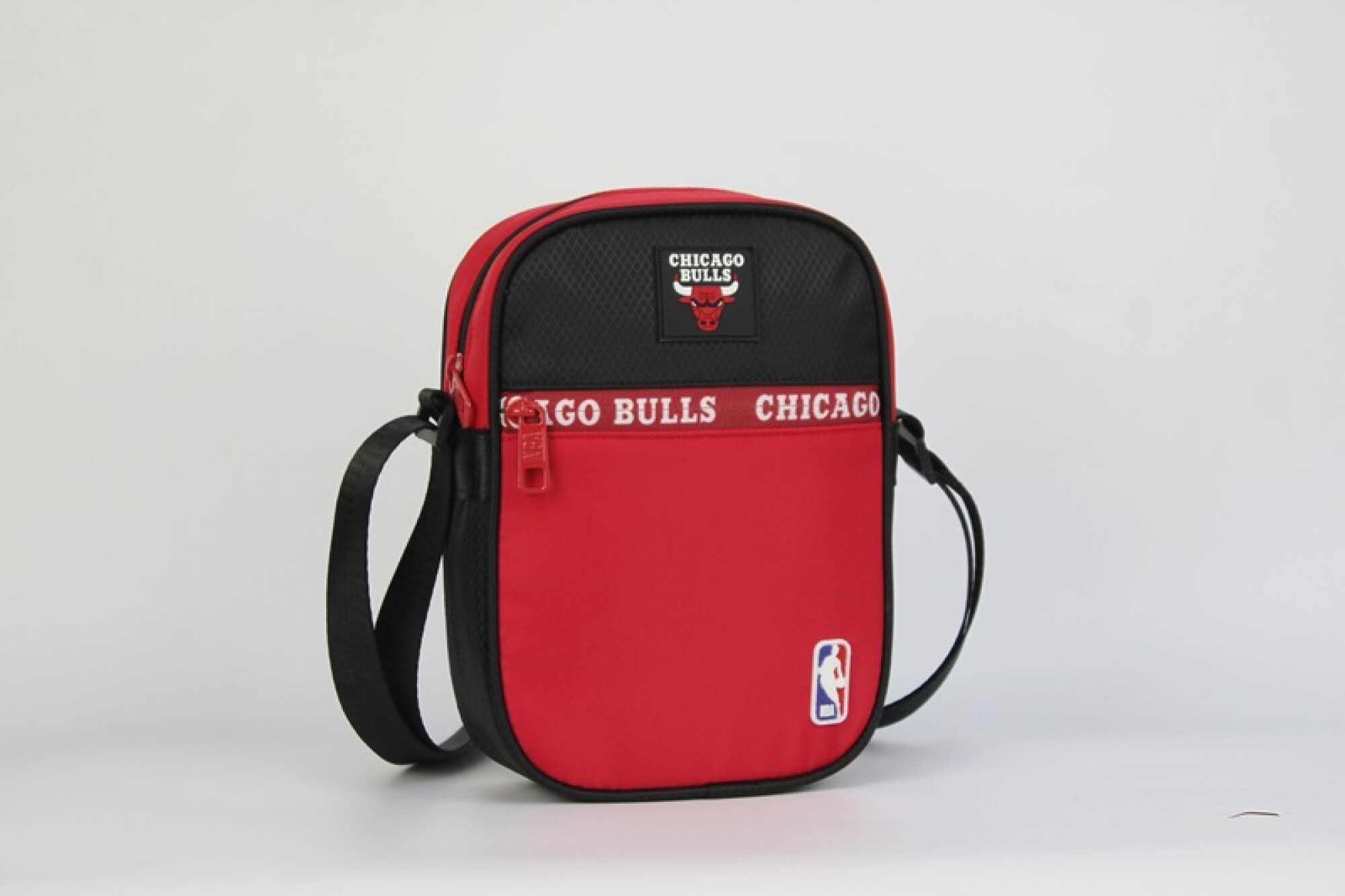 Morral clásico doble cierre Chicago Bulls - NBA - Rojo — Canva Store