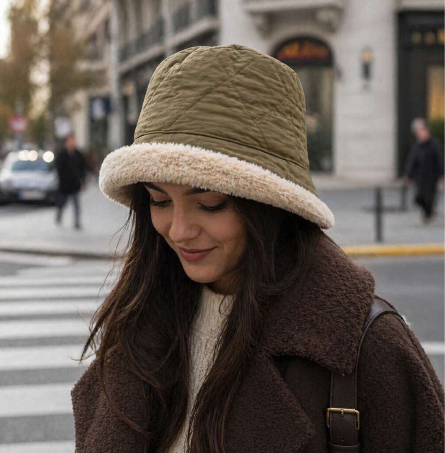 Gorro piluso puffer con corderito - Verde — Tienda Soy Santander
