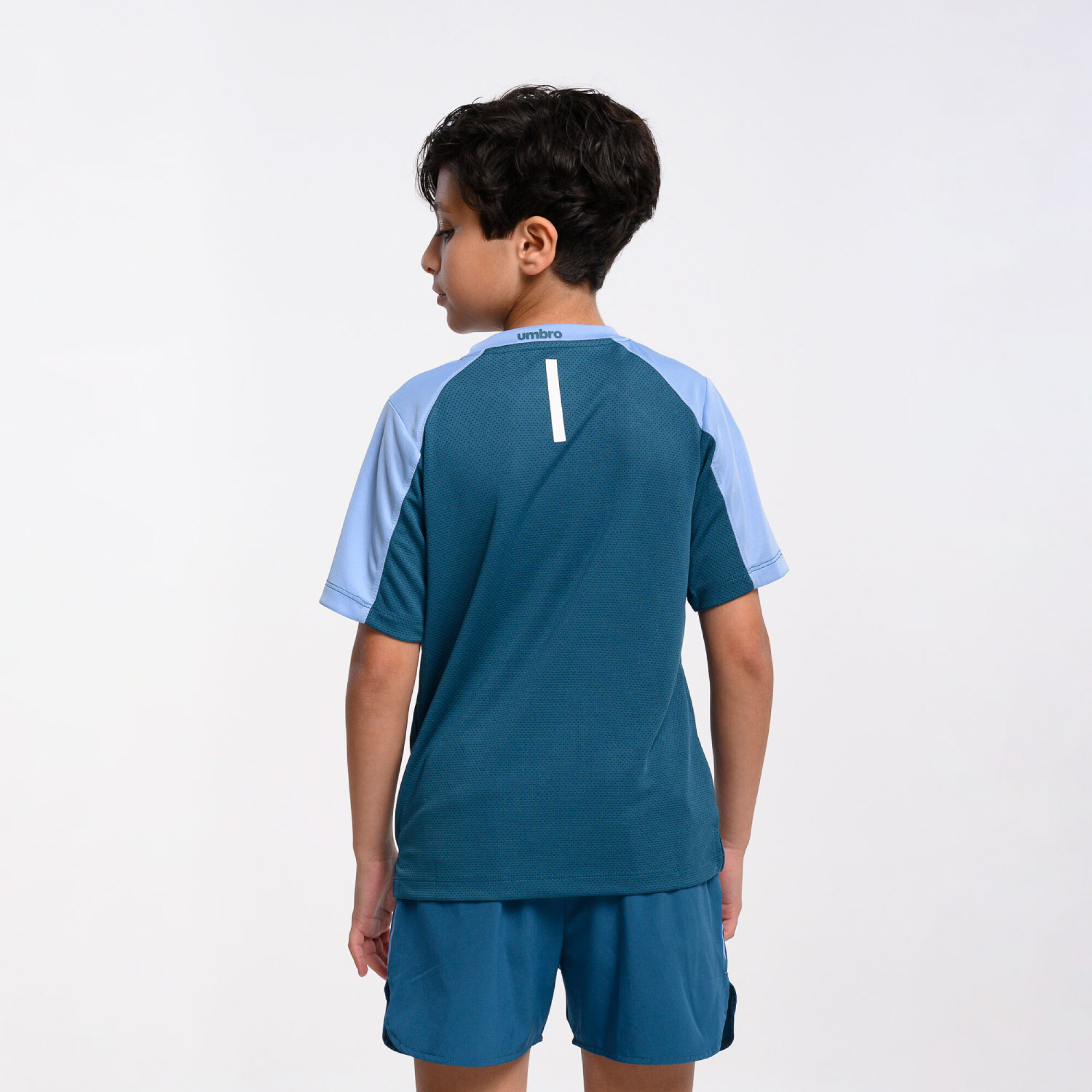 Remera Combined Hole Umbro Junior - O79 — Timeout