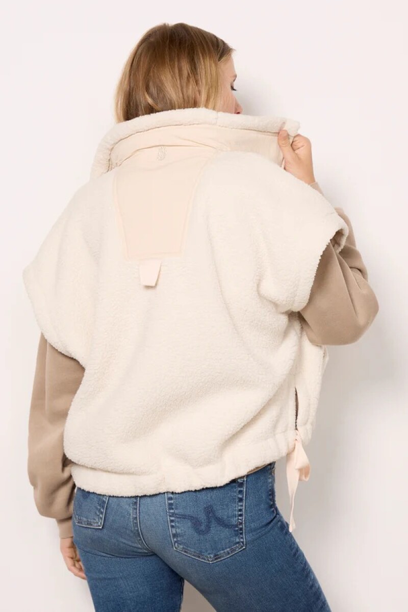 CHALECO SCOUT — Magma UY