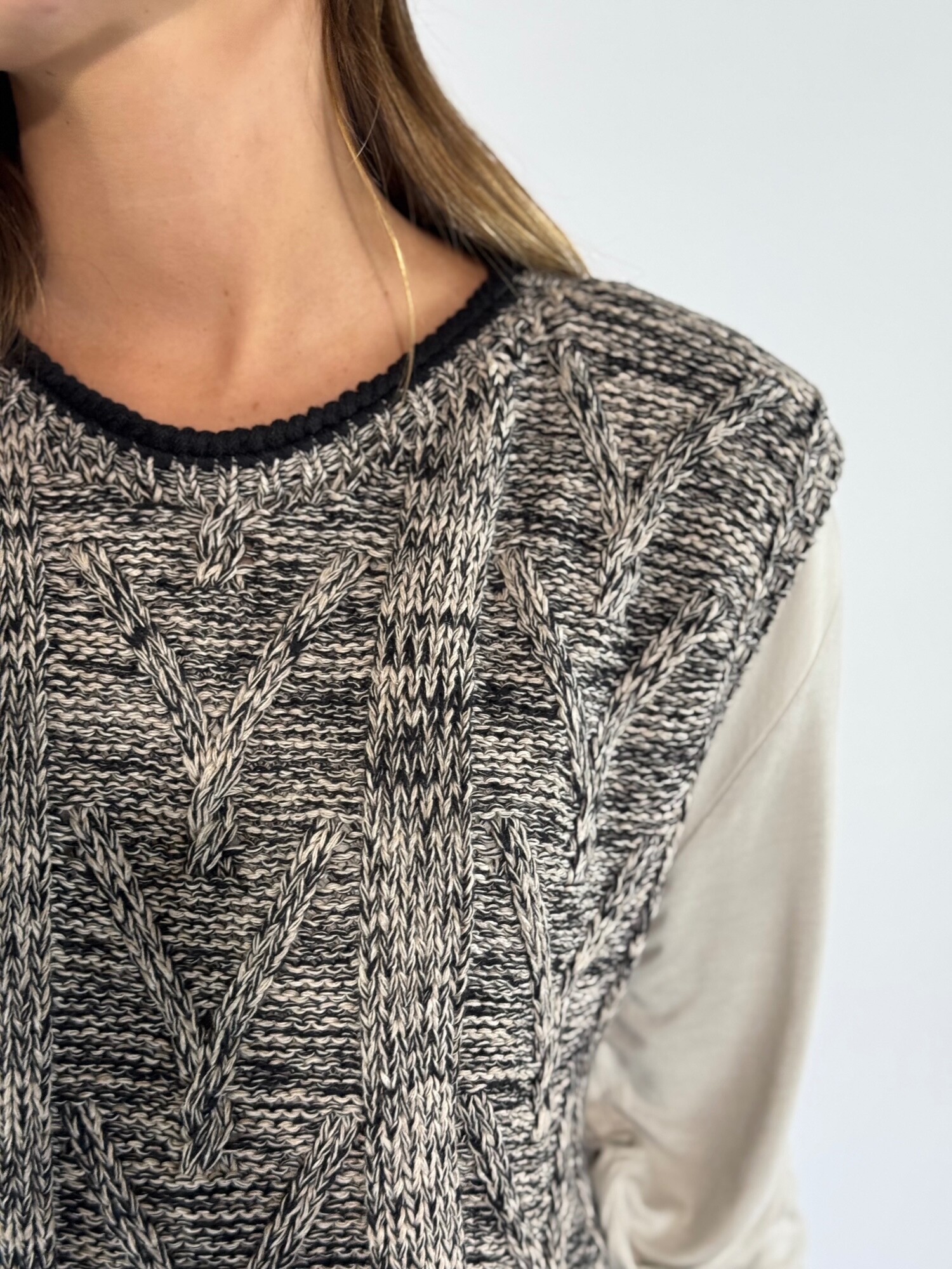 CHALECO YARD - NEGRO — Panthai