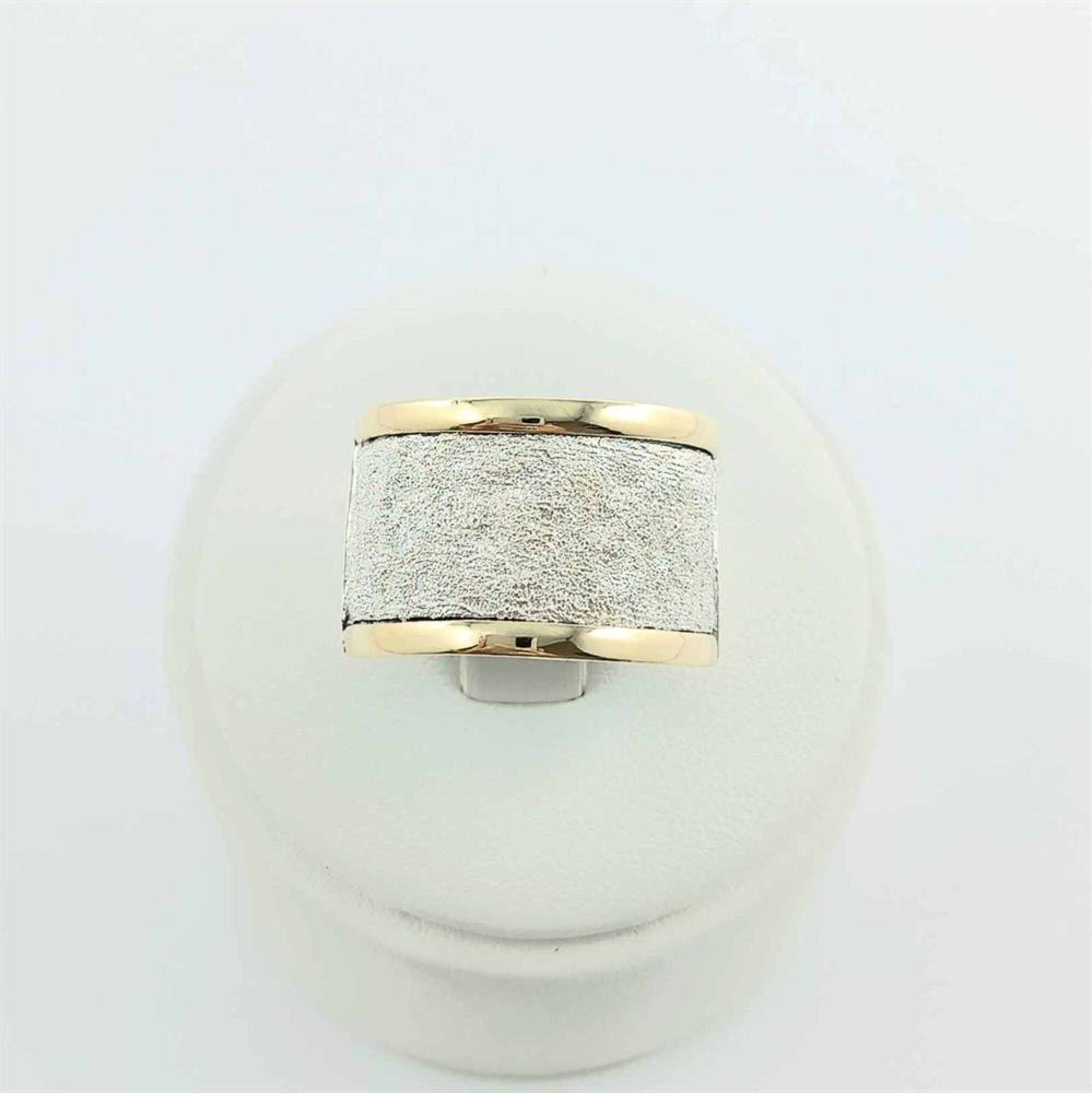 Anillo de plata 925 y filete en double de oro 18 ktes. Modelo ...