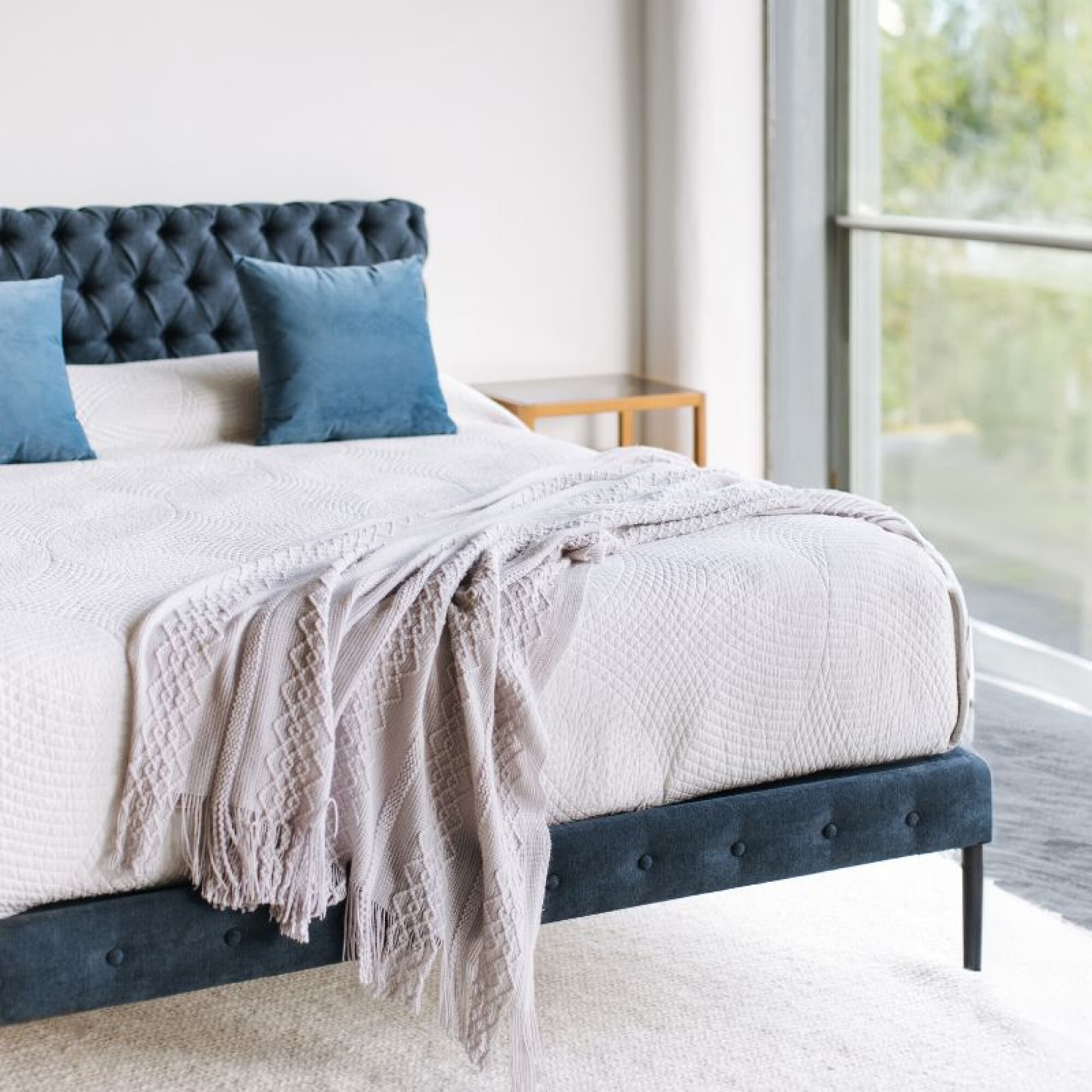 Cama Capitoneada / Azul marino — Fabrica Italiana