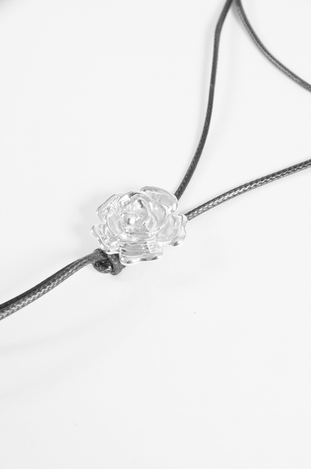 Collar cordón rosa metálica - negro — Symphorine