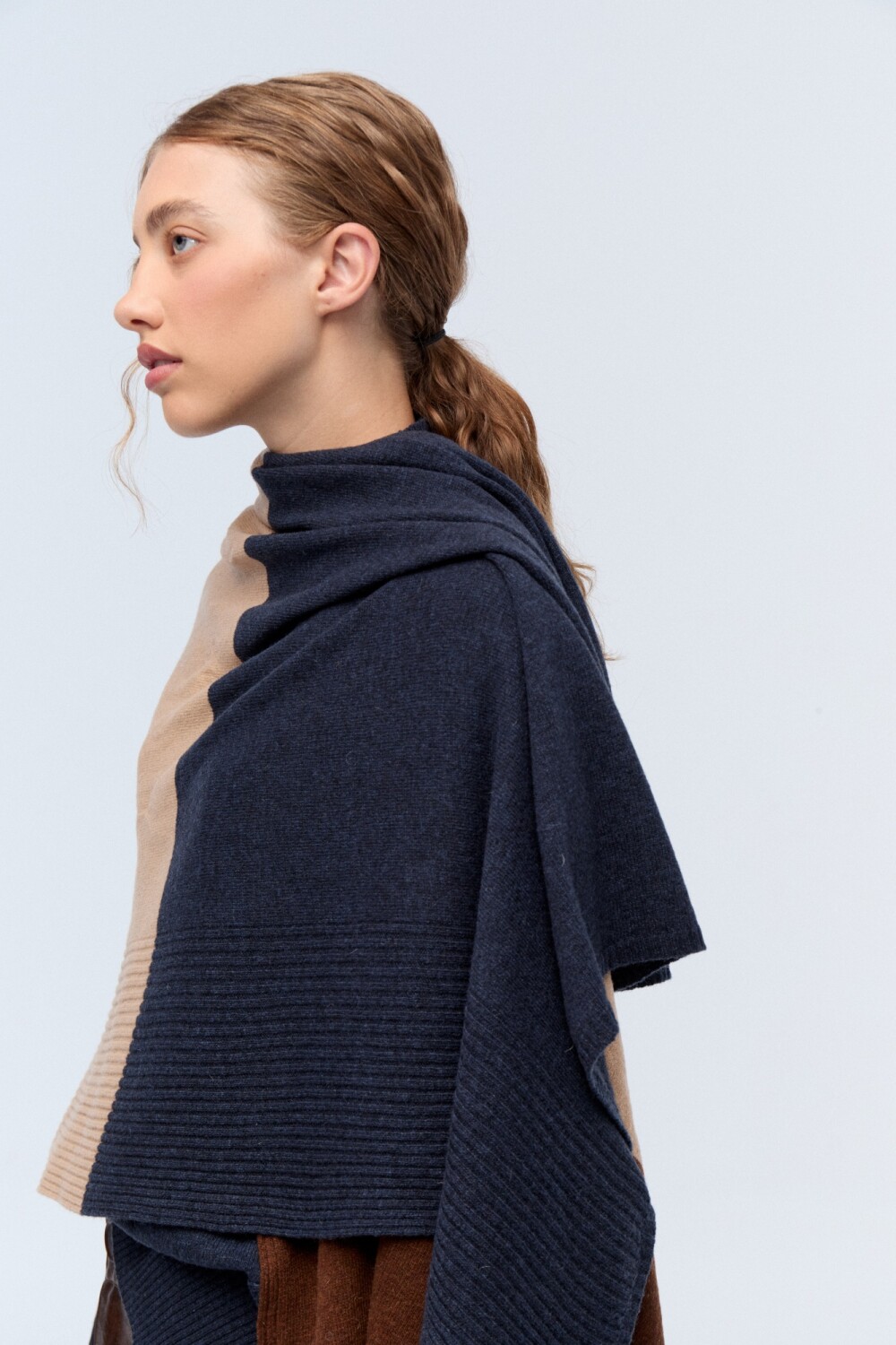 Ruana York - Beige — Saura