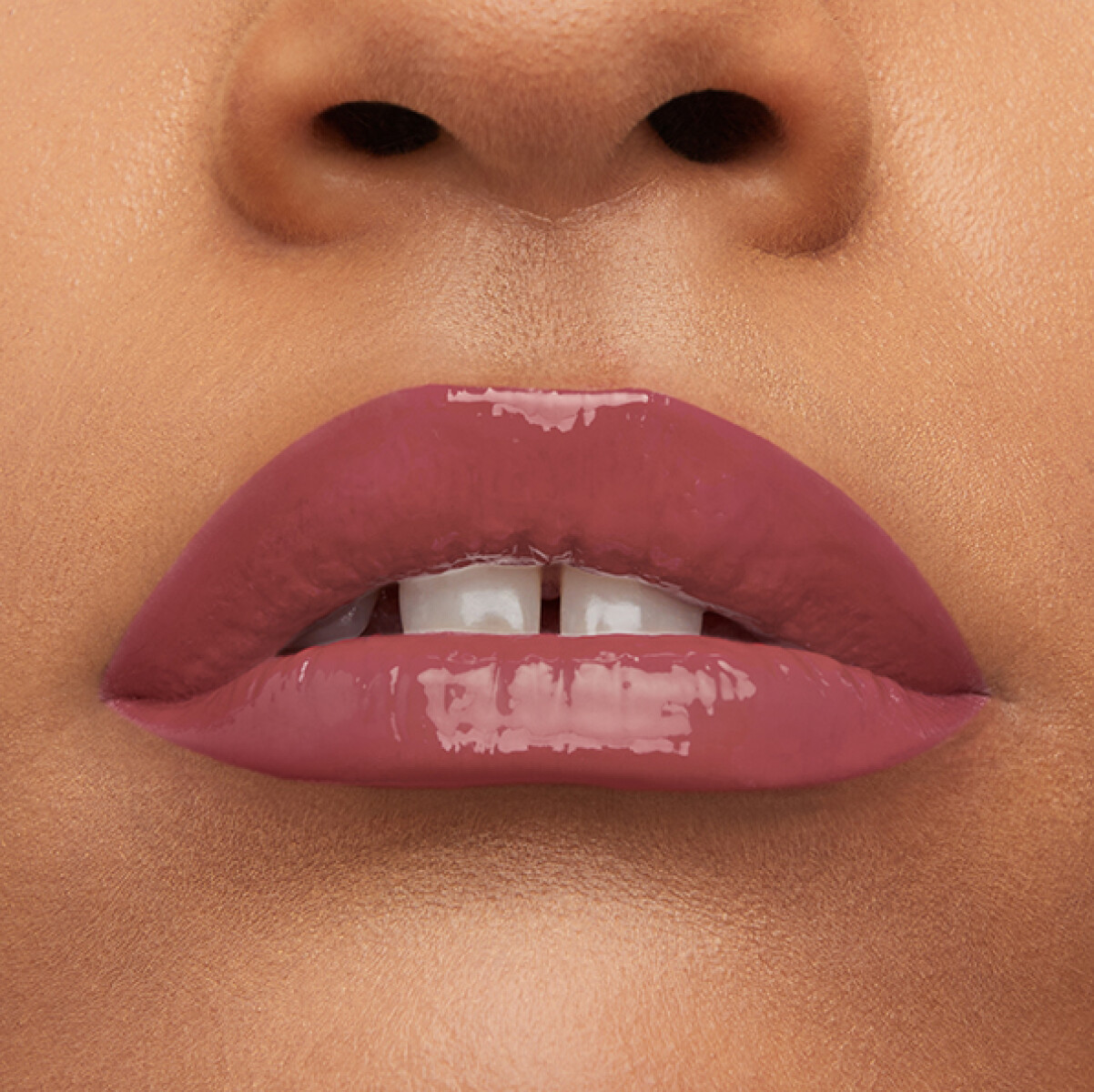 Labial Super Stay vinyl ink Maybelline - Coy — Farmacia Don Bosco