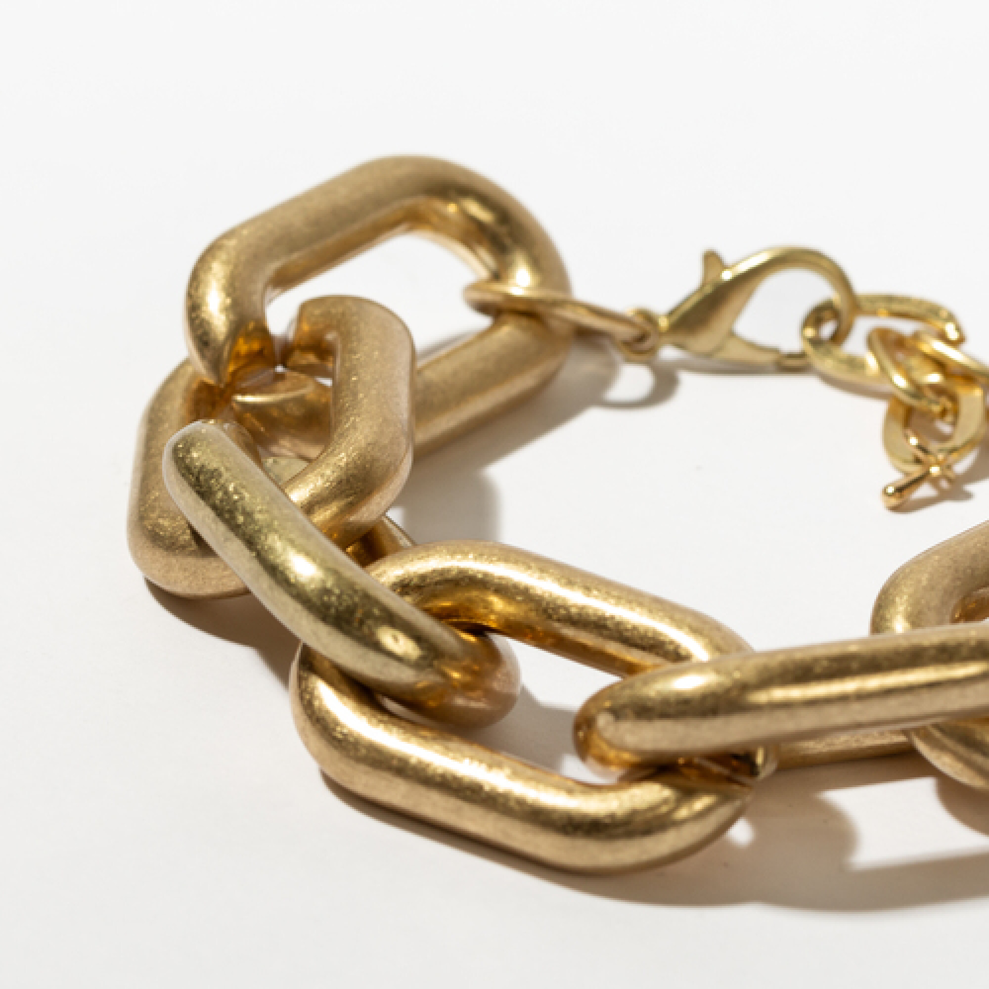 PULSERA THALORIENNE DORADA — Kaunas