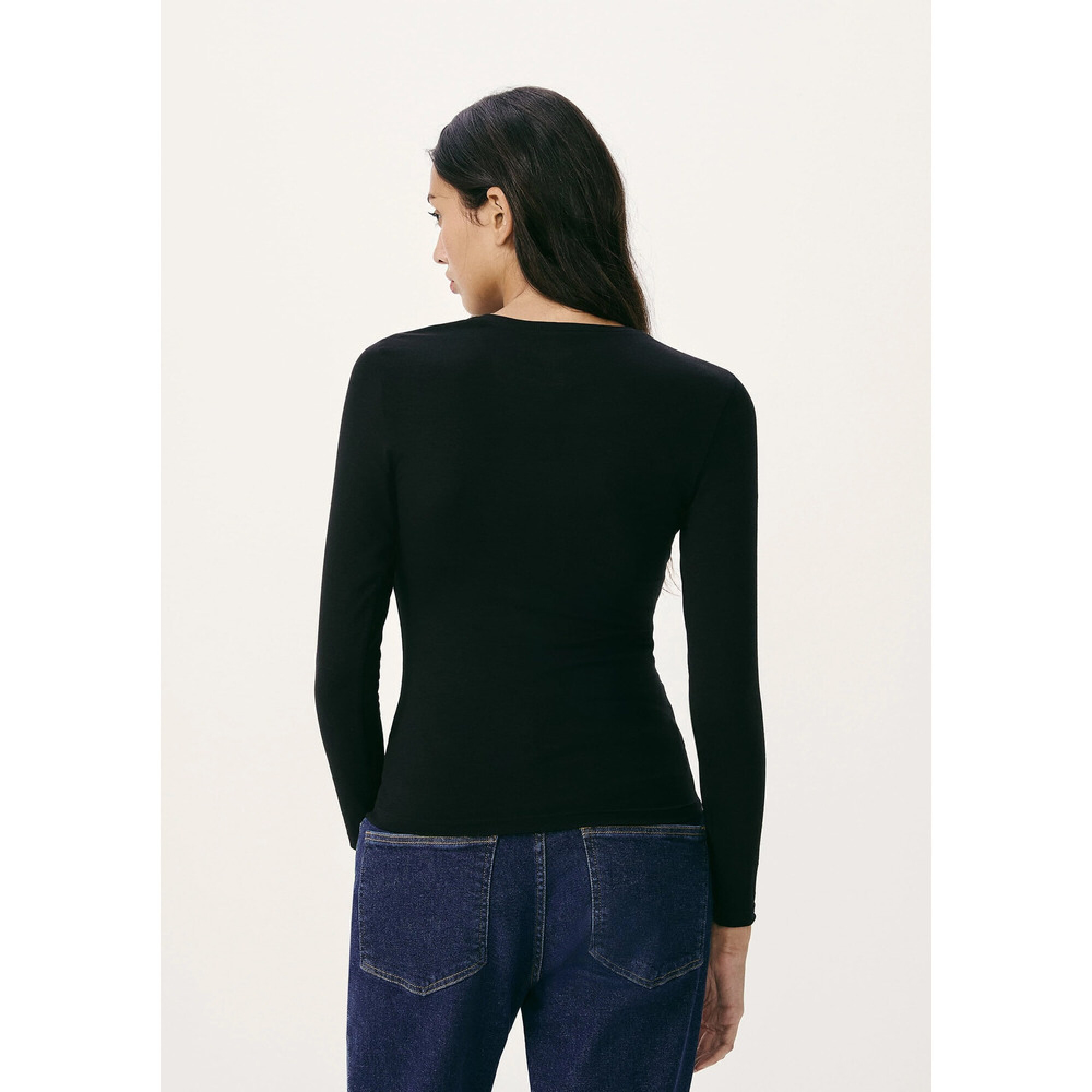 BLUSA ML FEM - PRETO ESCURO — Sallustro