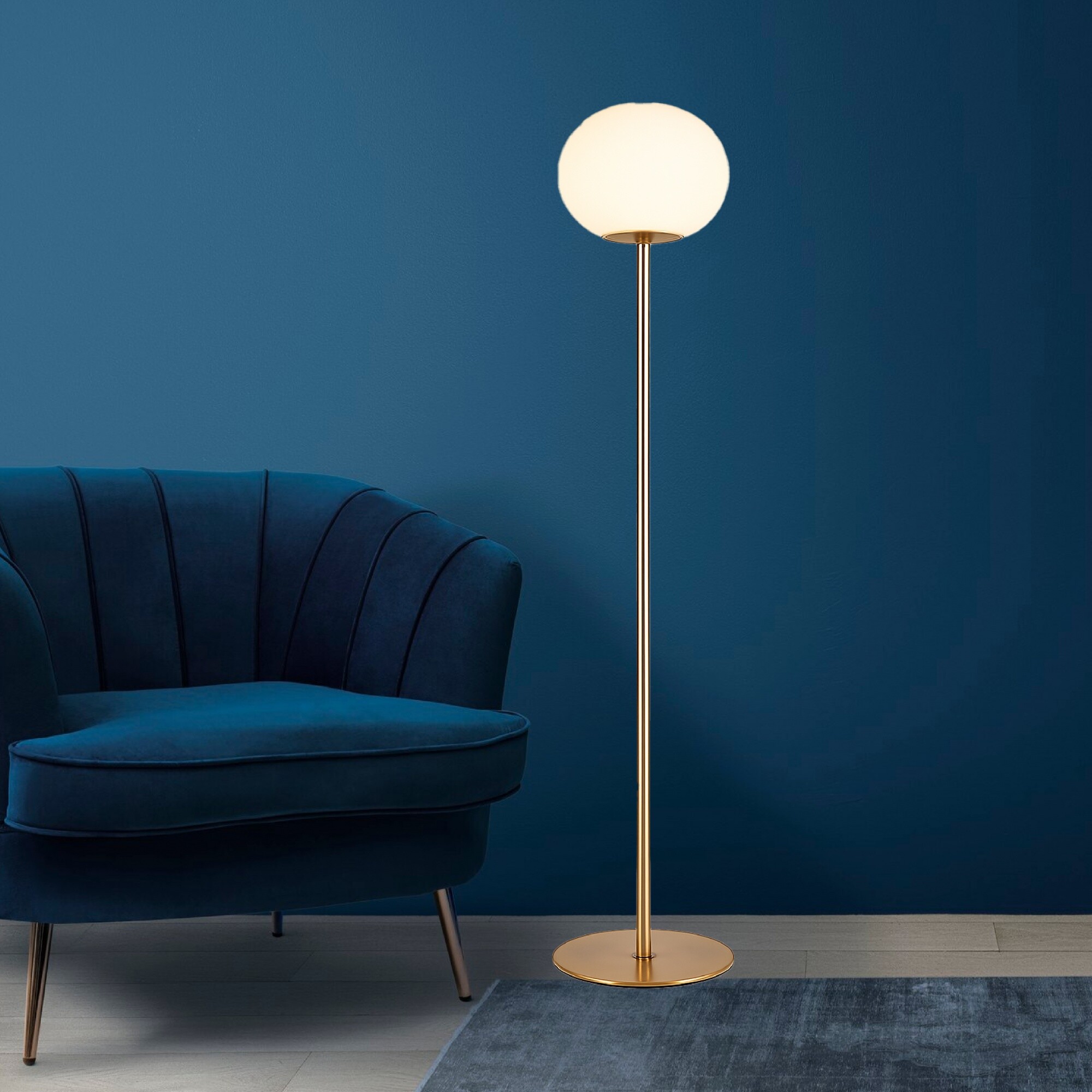 Artefacto Decorativo De Pie Pireo Blanco — Serlux