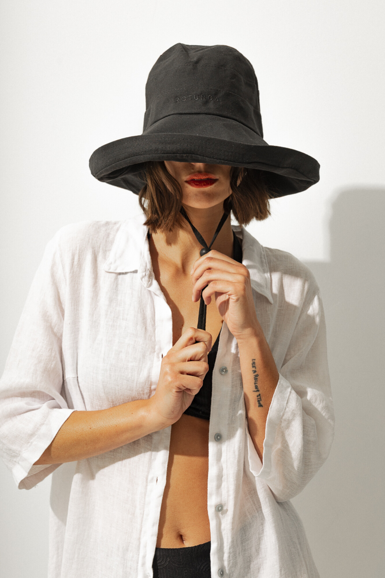 VESTIDO NOA — Rotunda