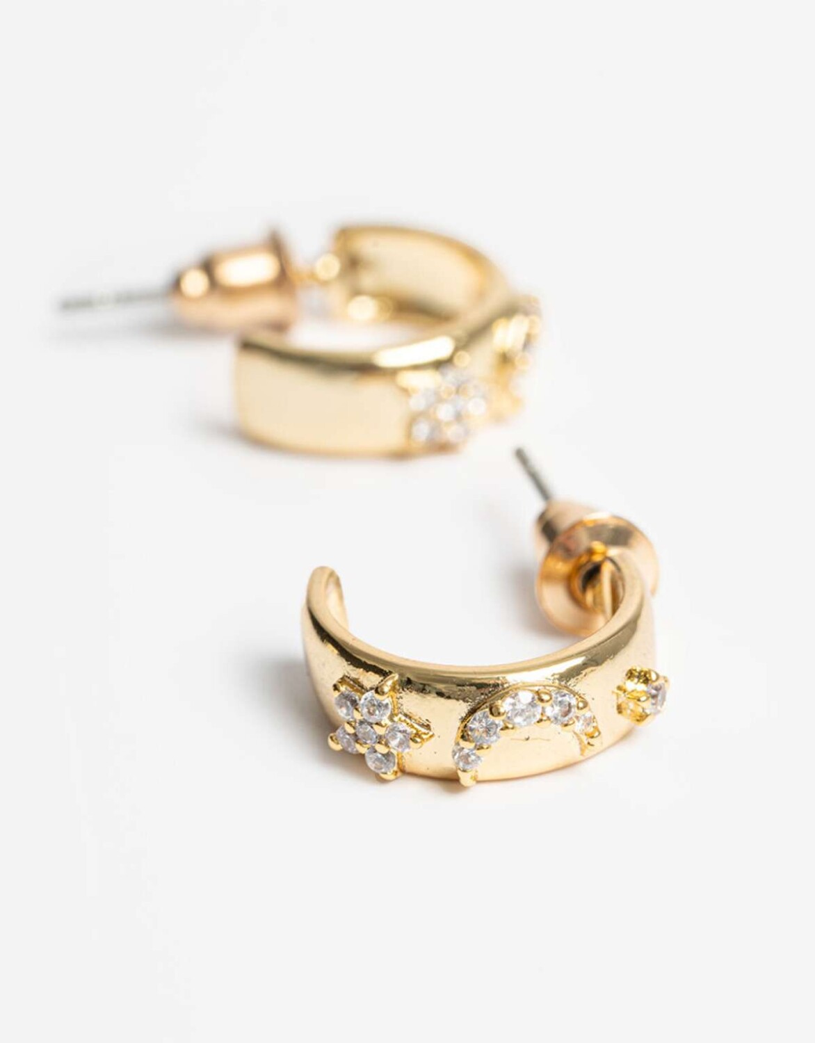 Argollas Mystic Con Cubic Zirconia - Dorado — Tienda Soy Santander