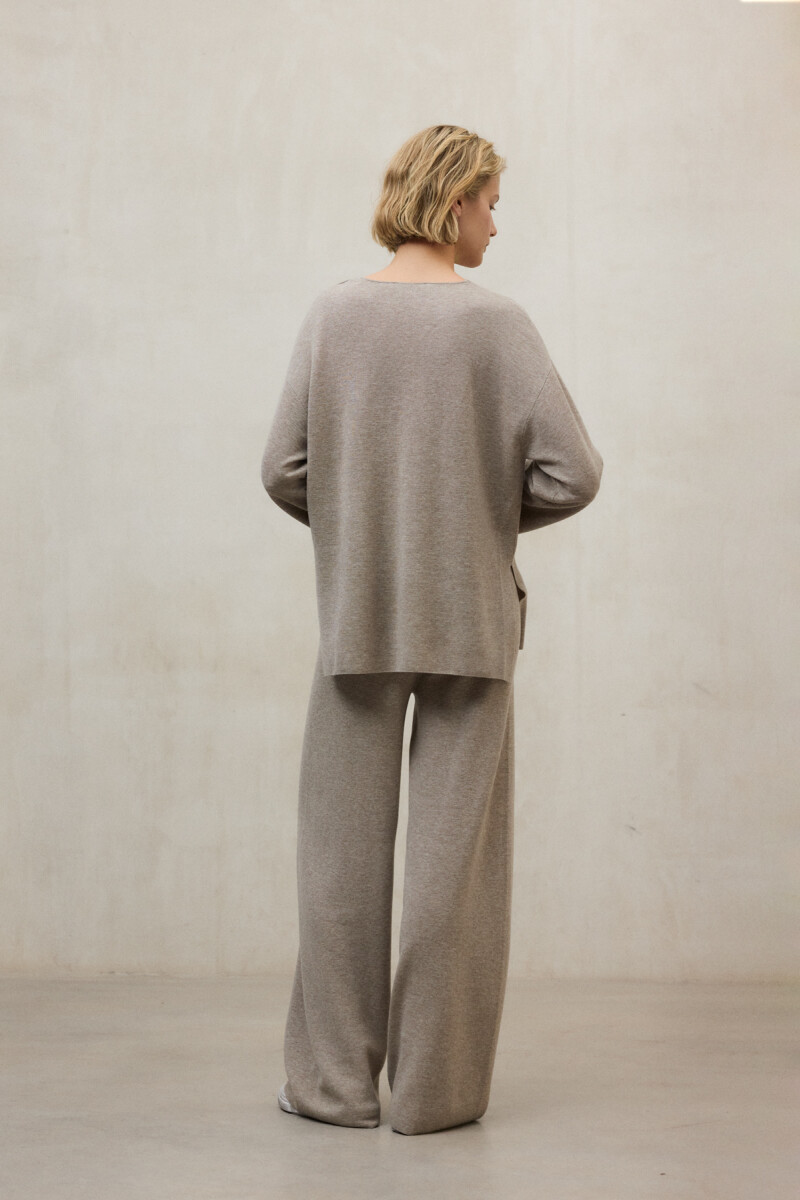 SWEATER BEGONIA — Magma UY