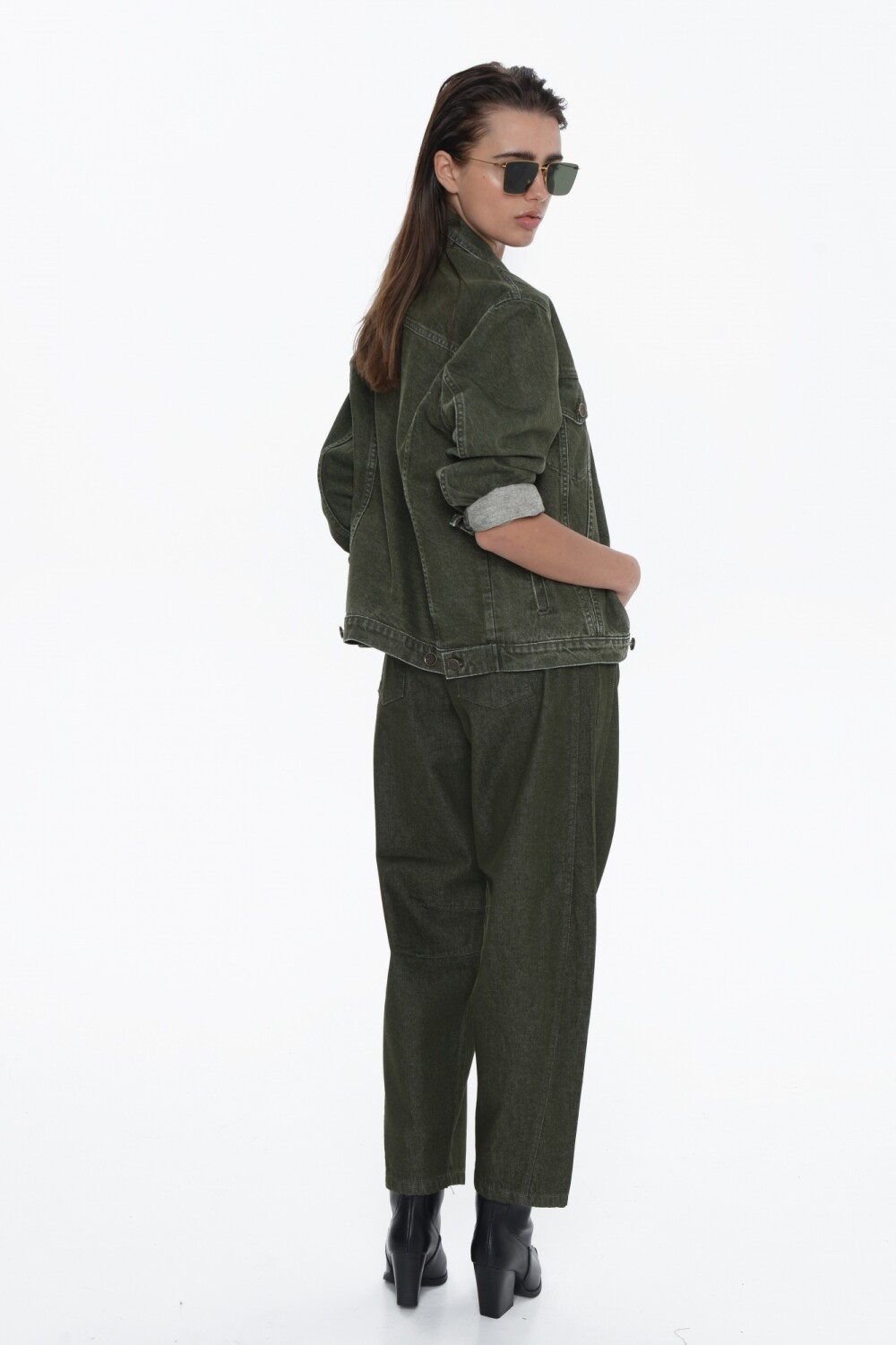 JEAN KIRA — Magma UY