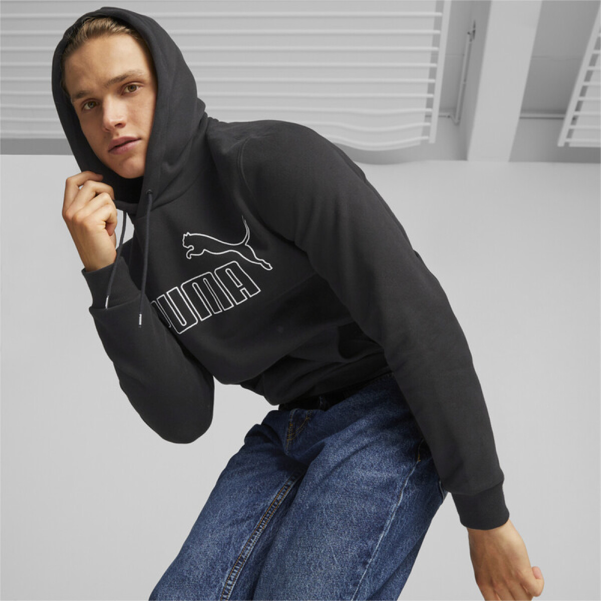 ESS Elevated Hoodie FL 84988801 - Negro — Puma