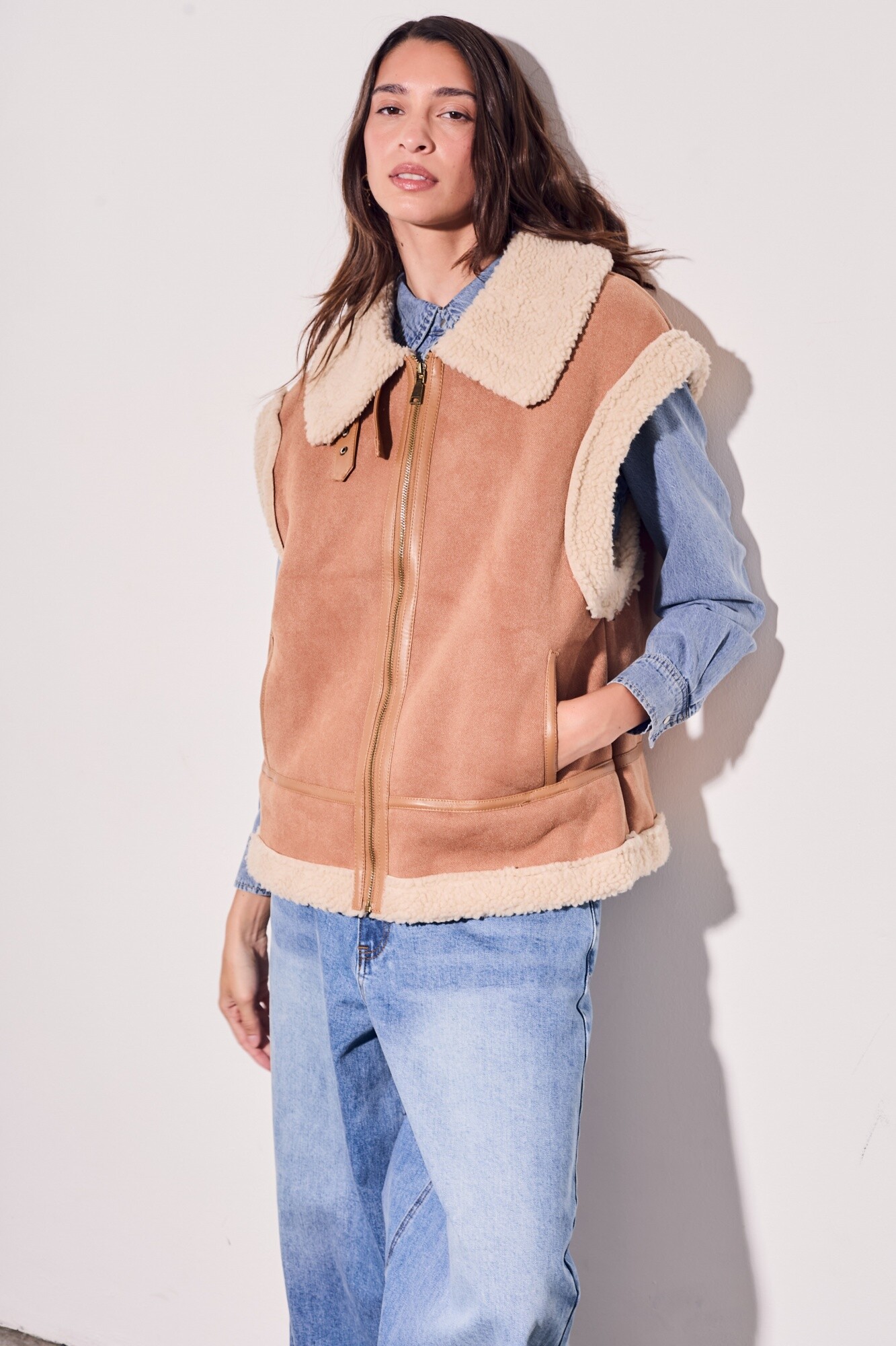 Chaleco Gamulan - Camel — Lemon