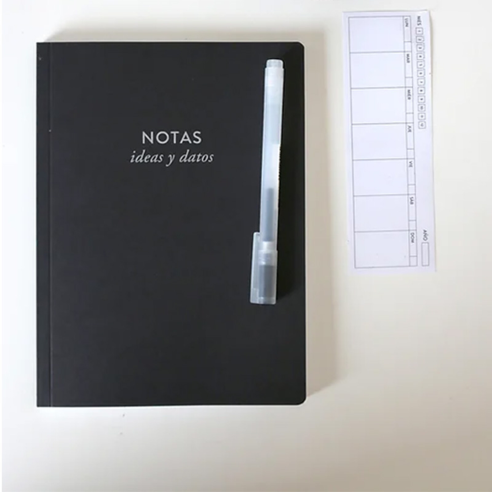 Cuaderno notas, ideas y datos. - Hojas con rayas — Organiza Simple