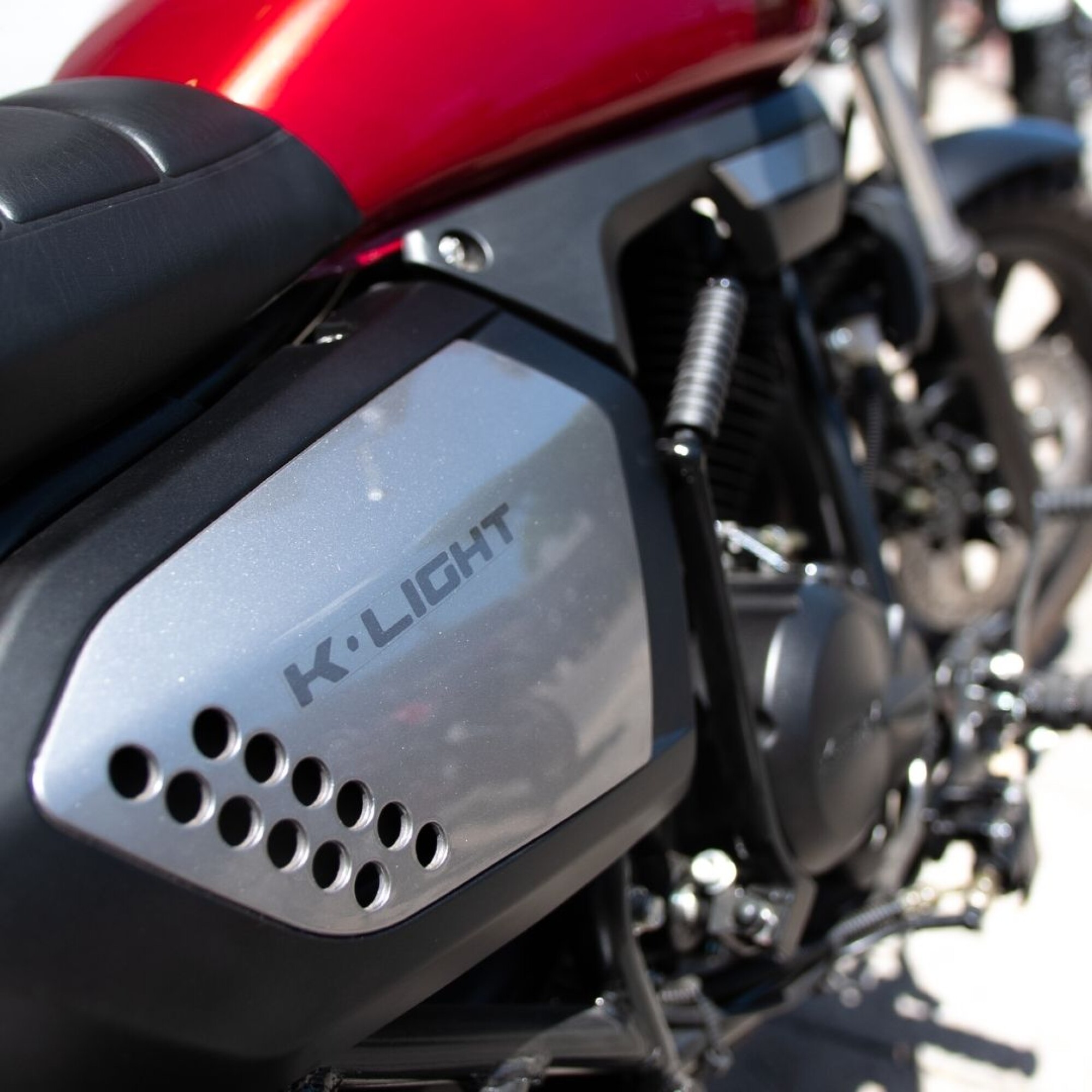 Keeway KLight 202 - Rojo - Reserva — Bike Up