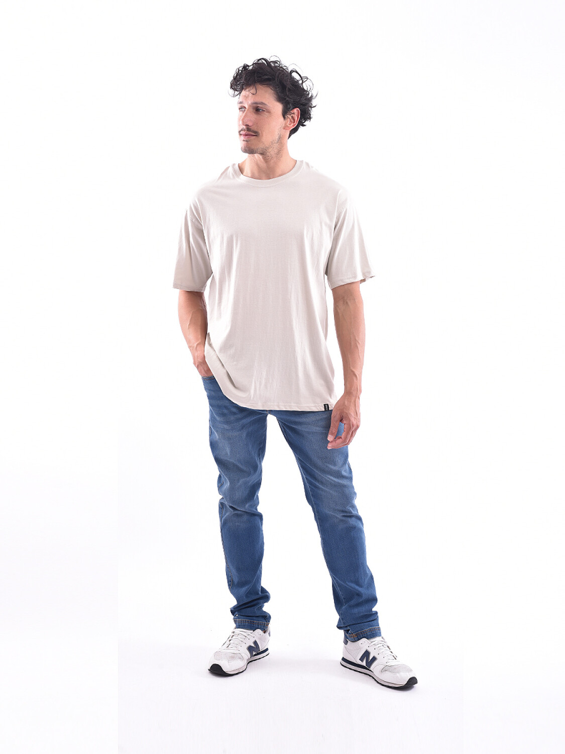 REMERA ESPARTA - CREMA — Guapa