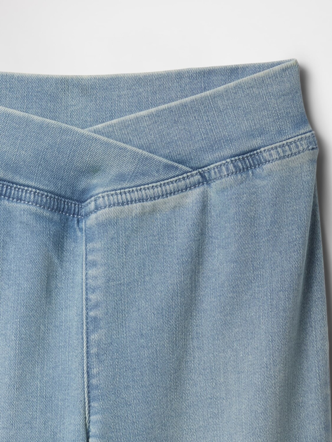 Jean Flare Niña - Light Wash — GAP Uruguay