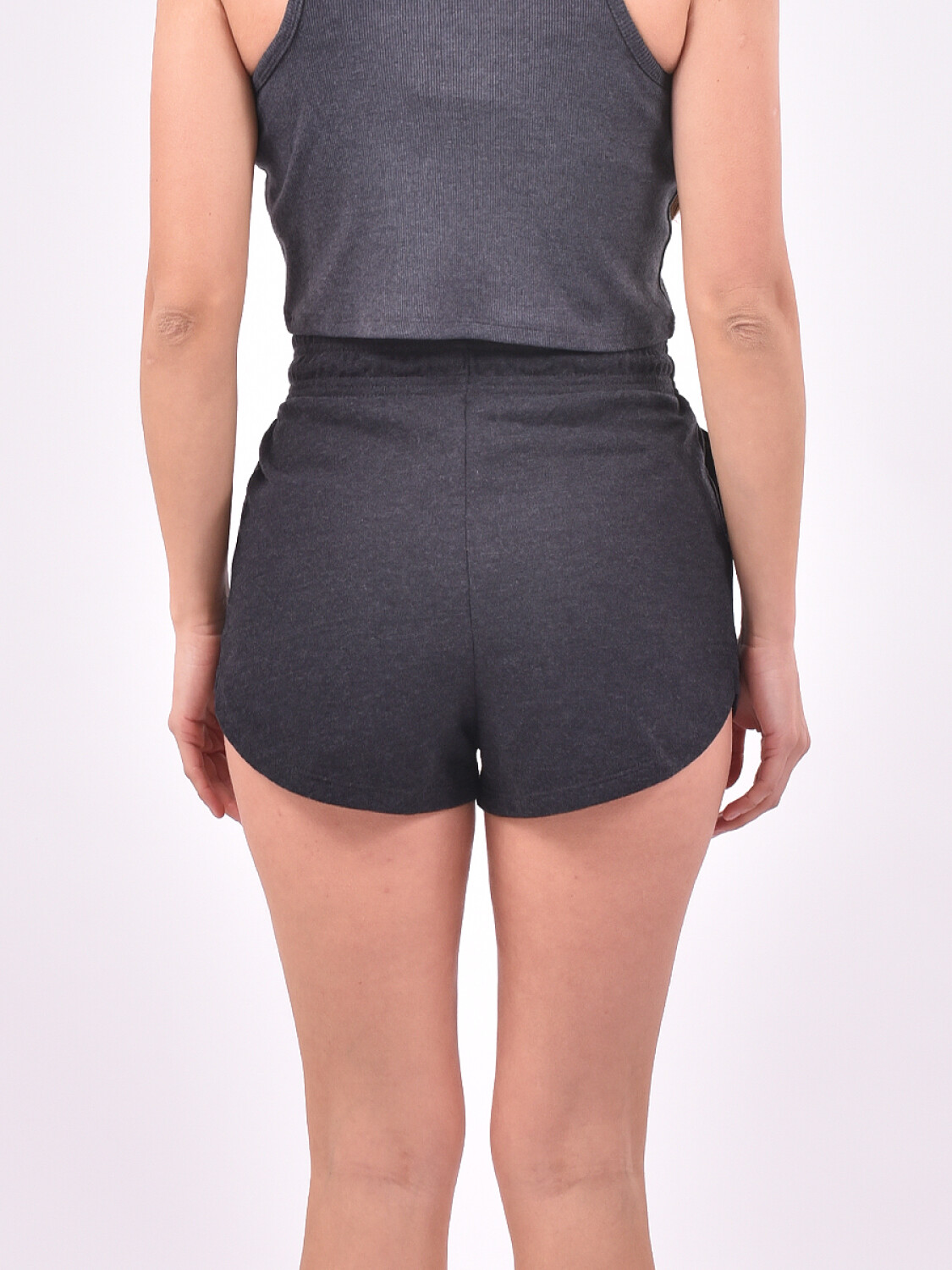 SHORT BACO - NEGRO — Guapa