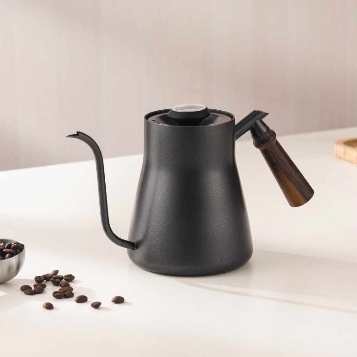 JARRA DE VERTIDO C/TERMOMETRO 850ML A.INOX VARENNA — Deco Hogar