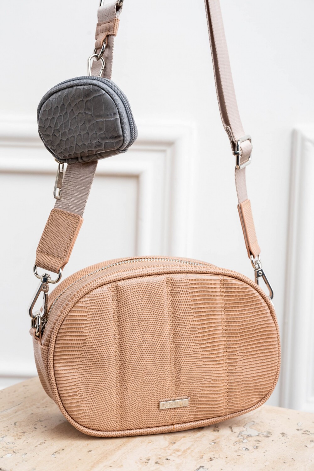 Cartera - Arena — Lemon