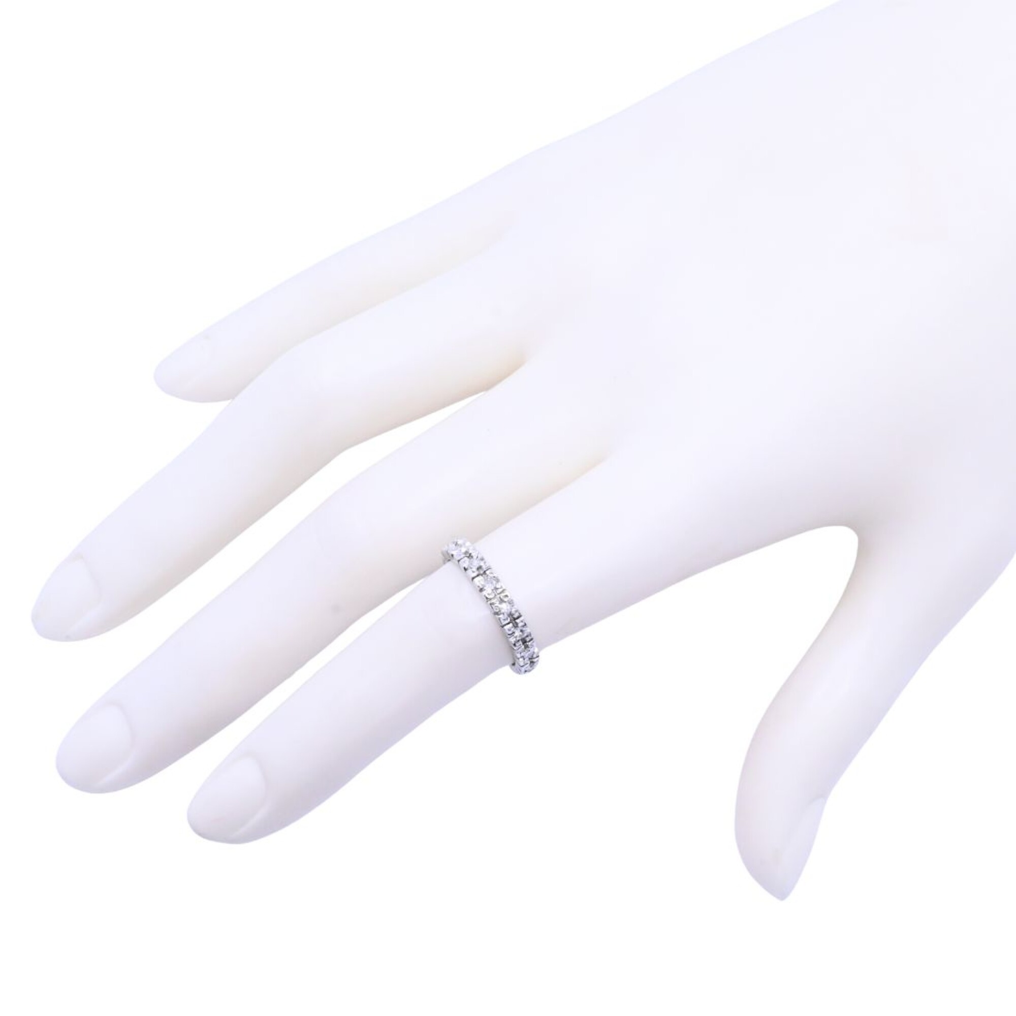 Anillo sin fin oro 18k blanco con brillantes. — Facello Joyeros