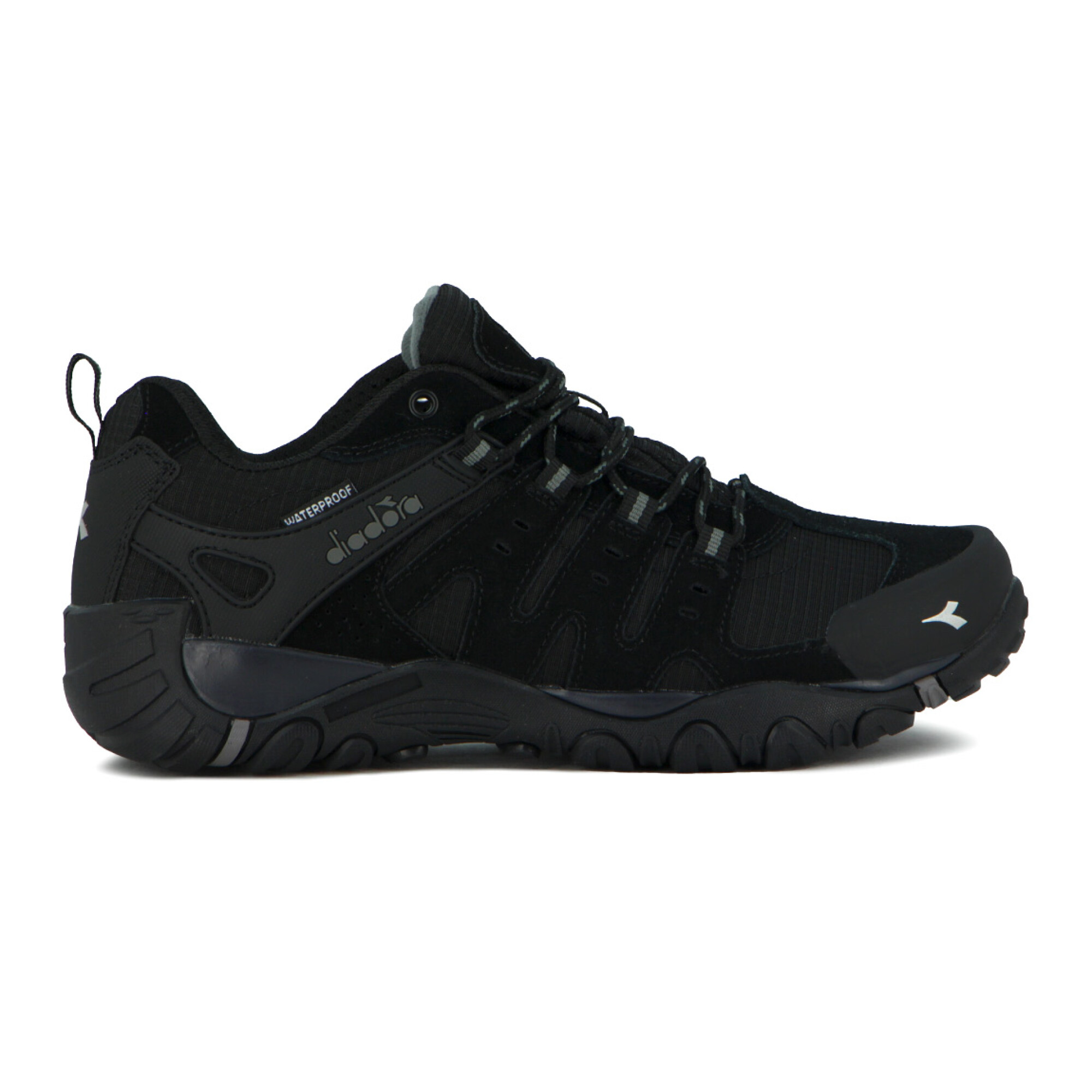 Diadora Hiking Hombre Waterproof Leather - Negro - Negro — Macri