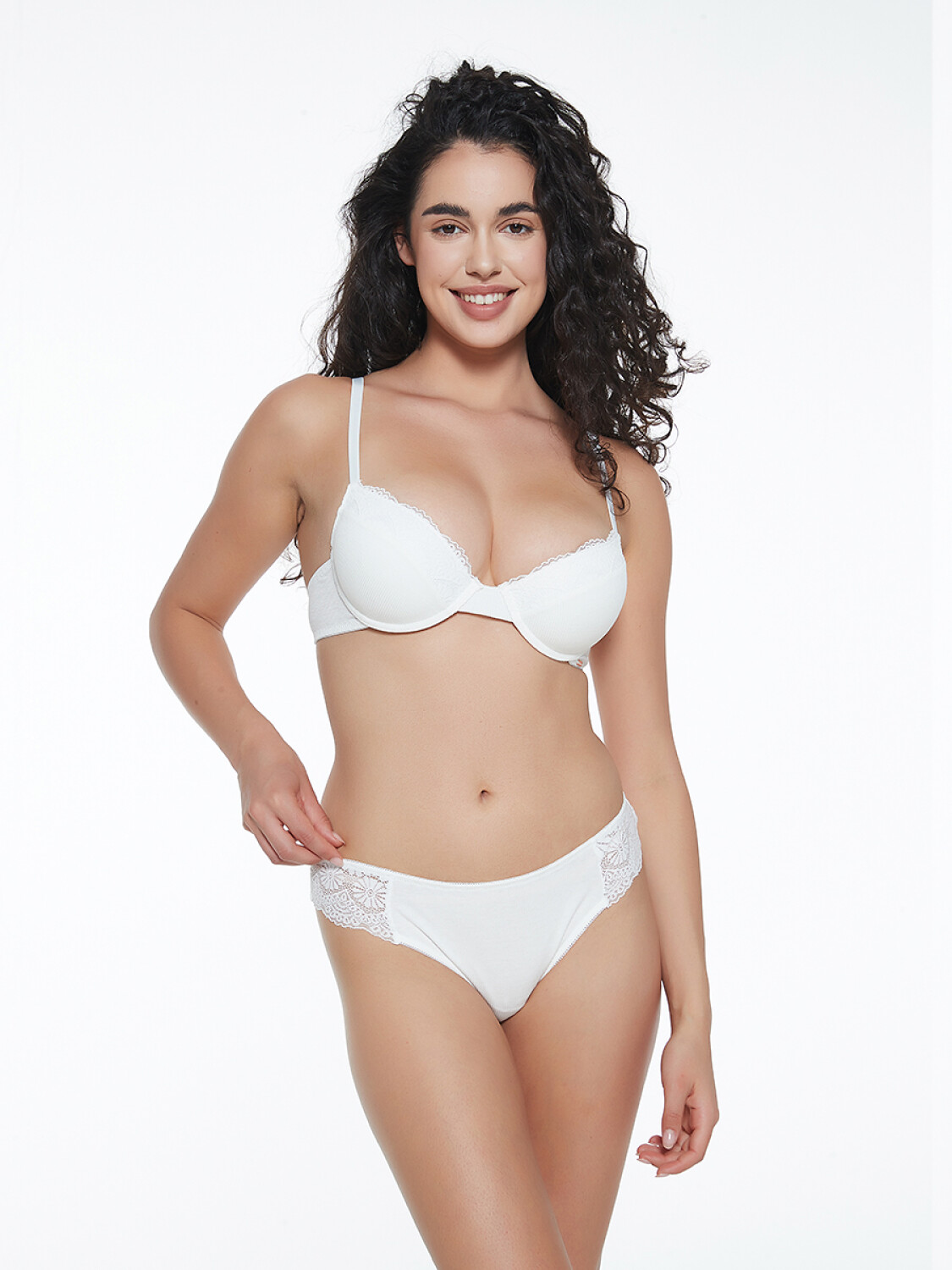 VEDETINA LARA - BLANCO — Guapa