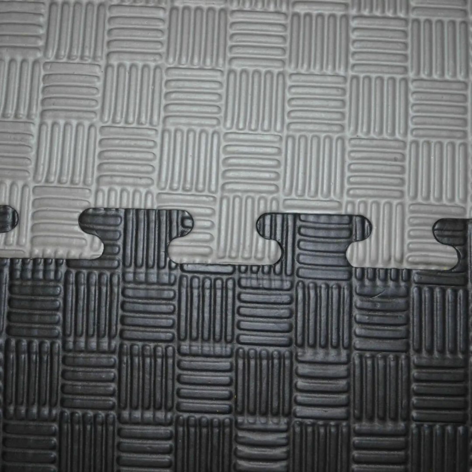 Piso de goma puzzle 1x1 m 20 mm de grosor - x10 — Aventureros