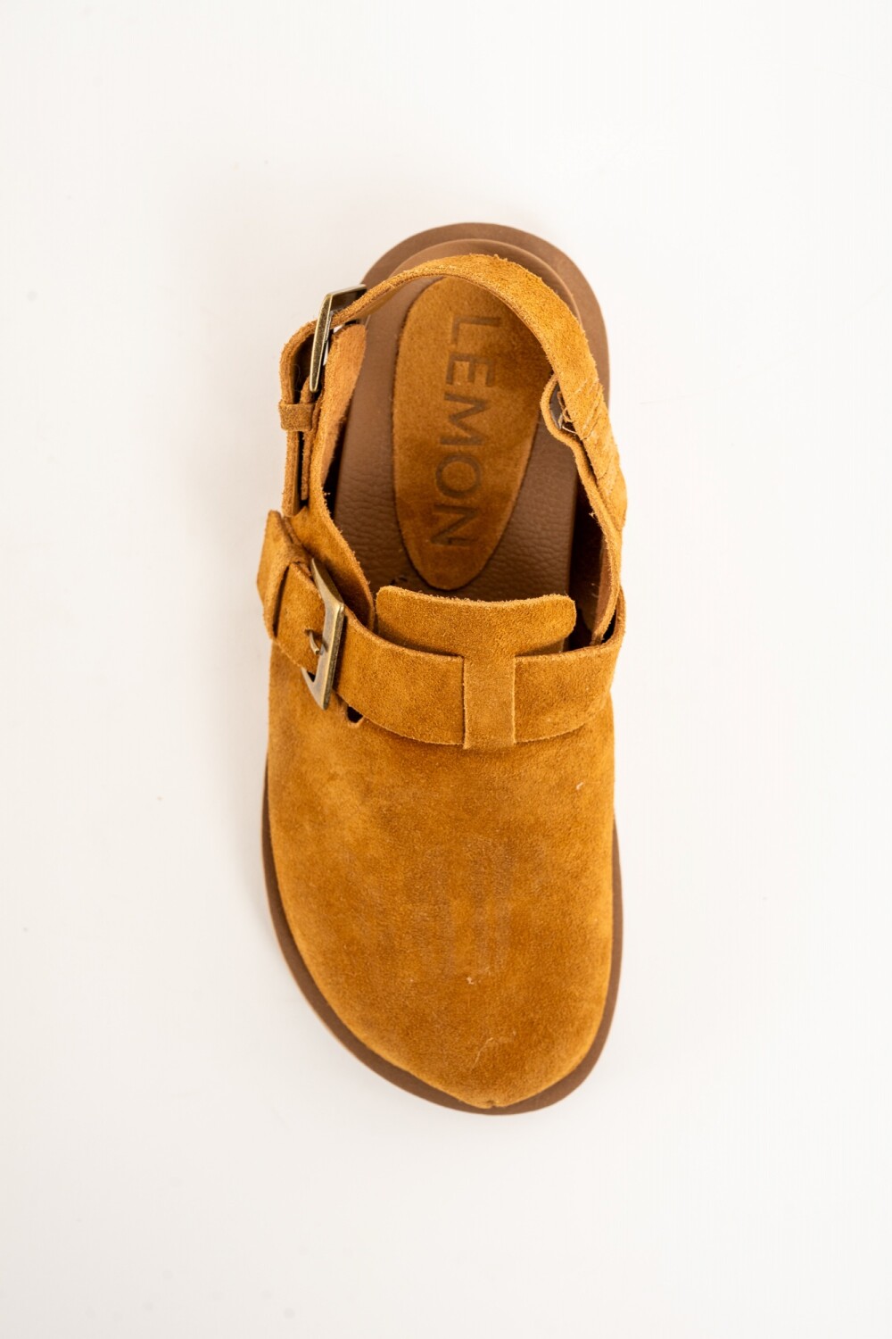 Zueco Gamuza Con Hebillas - Camel — Lemon