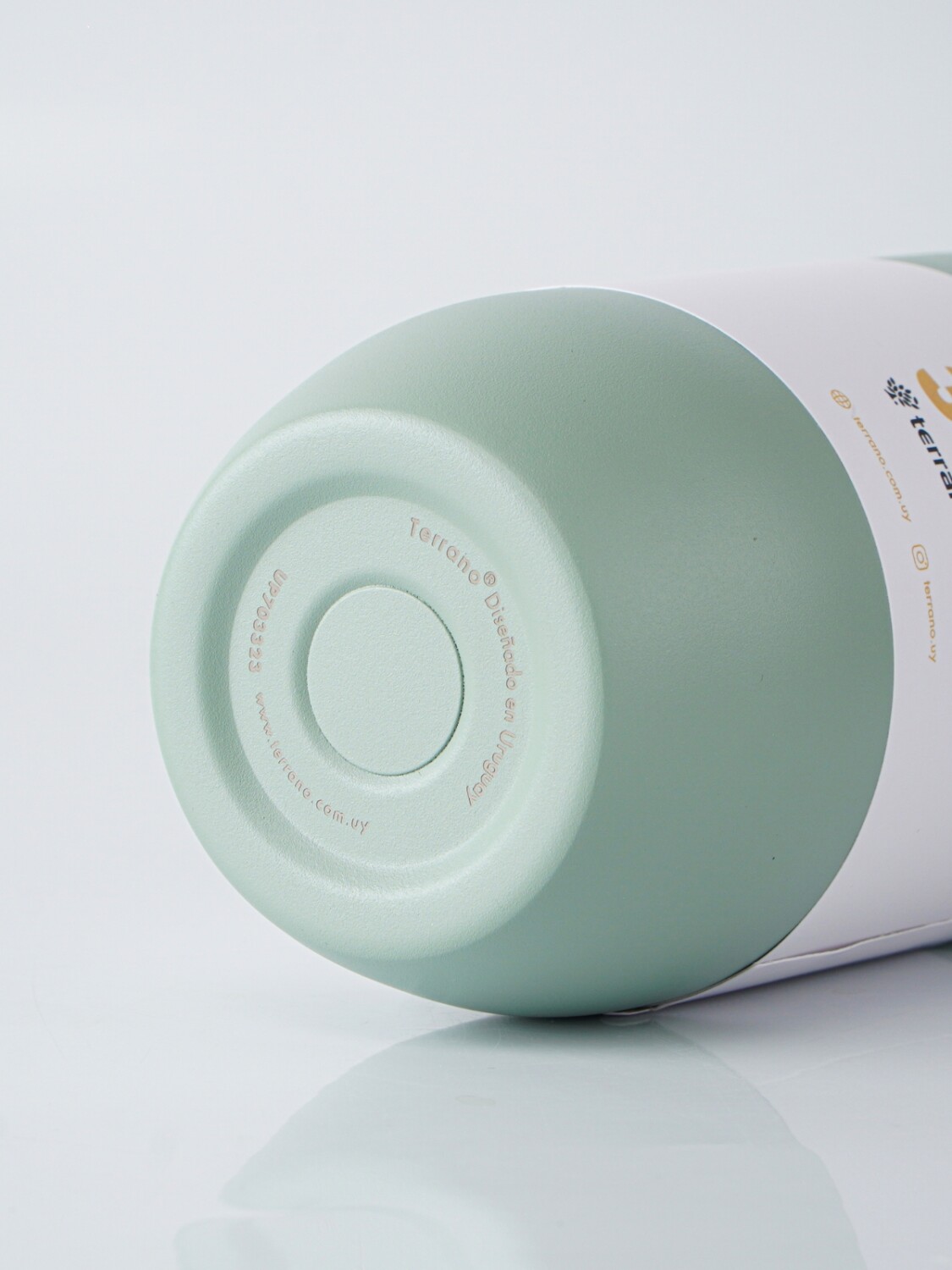 Vaso Térmico Push&Drink 500mL. - Oliva — Terrano