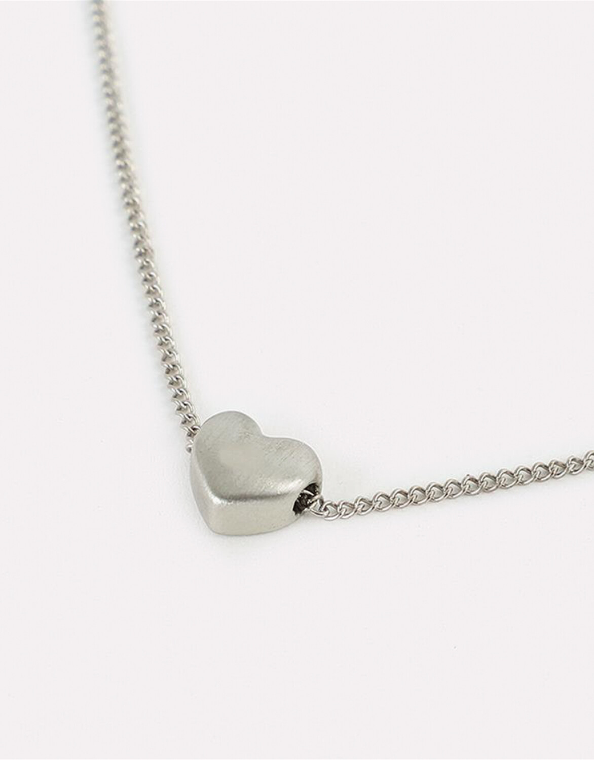 Cadena Con Corazón — Isadora