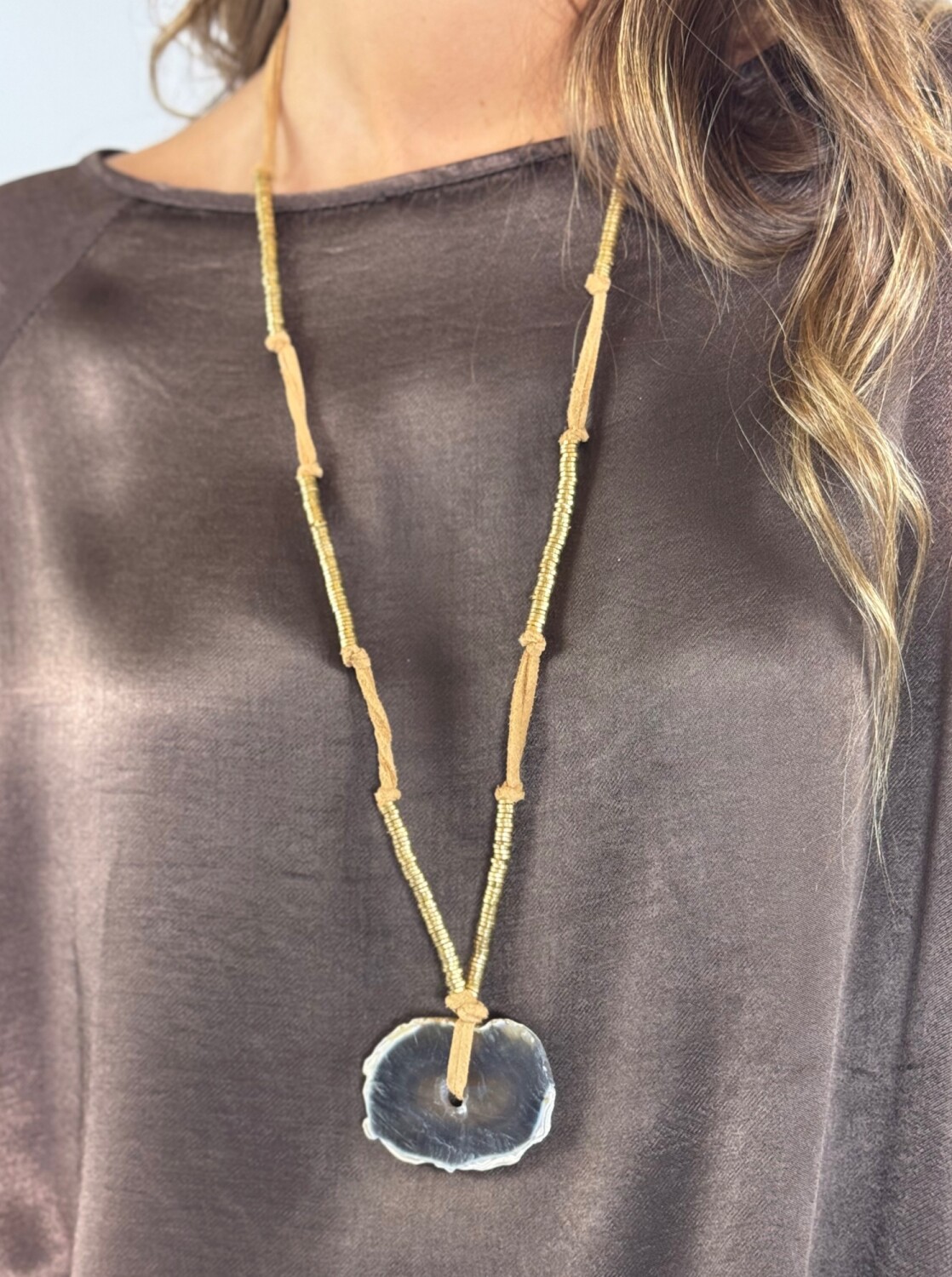 COLLAR ZEIRA - DORADO — Panthai