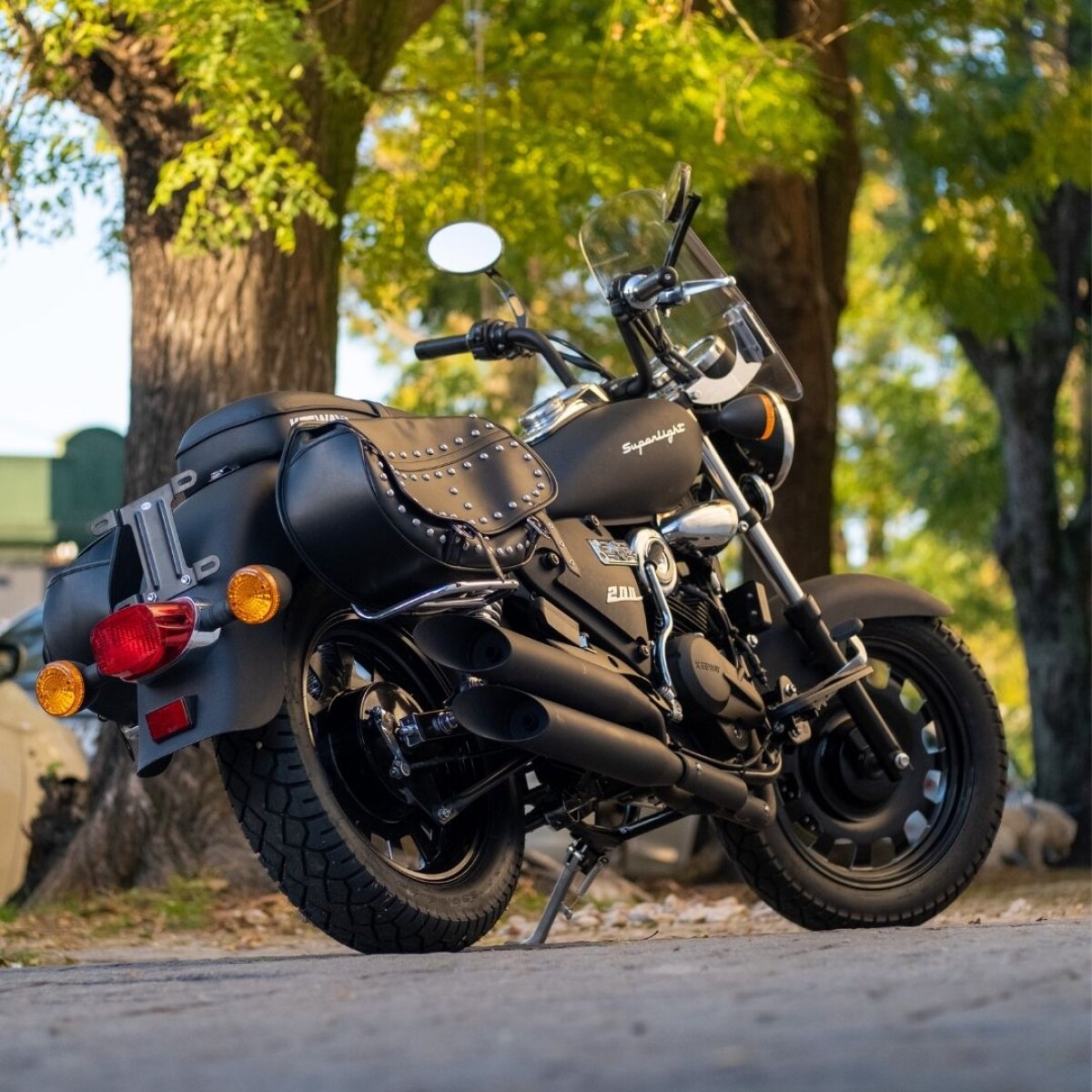 Keeway Superlight 200 - Negro - Reserva — Bike Up