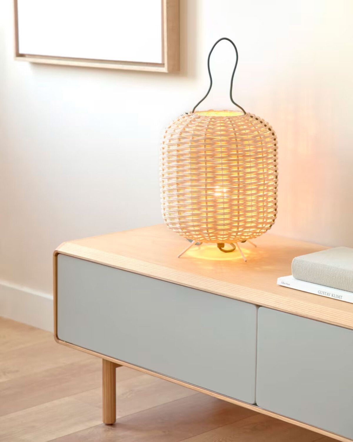 Mueble TV Anielle 2 puertas de madera maciza y chapa de fresno 180 x 41 ...