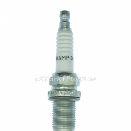 BUJIA - RC9YC CHAMPION — Cymaco