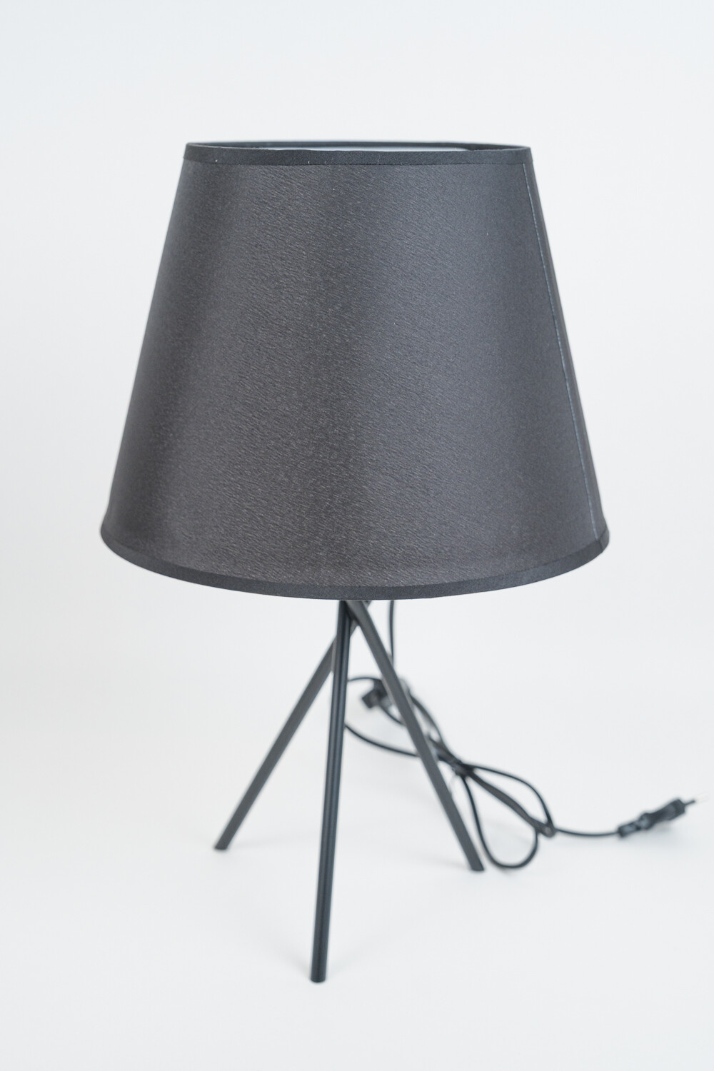 Lampara De Mesa Fyona - Color Unico — Indian