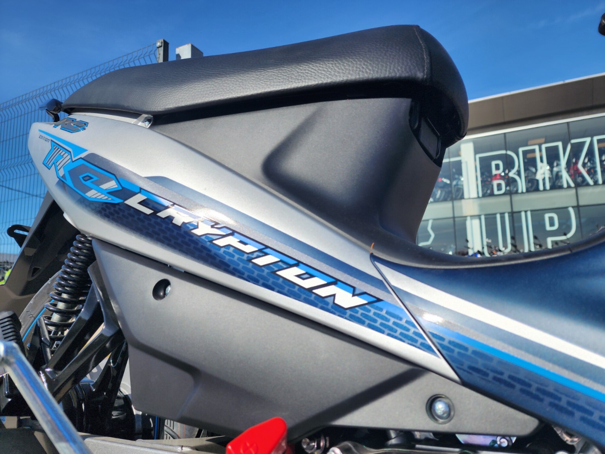 Yamaha Crypton 115 FI - Gris - Reserva — Bike Up