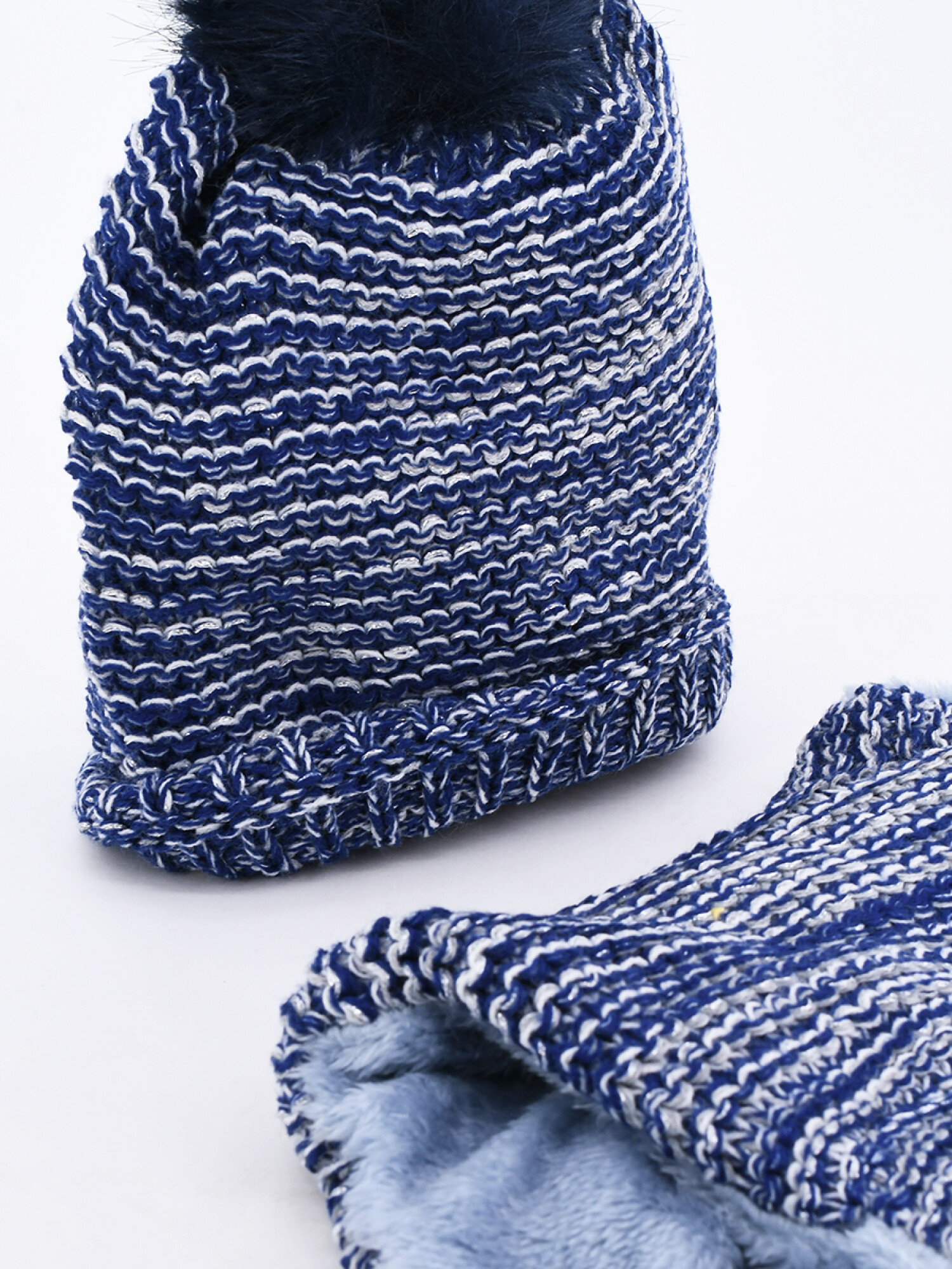 GORRO CON CUELLO - AZUL — Guapa - Paprika