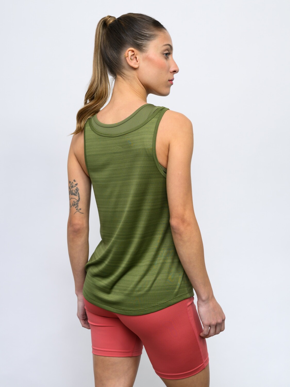 MUSCULOSA REFLECTIVE Umbro Mujer - 00v — Timeout