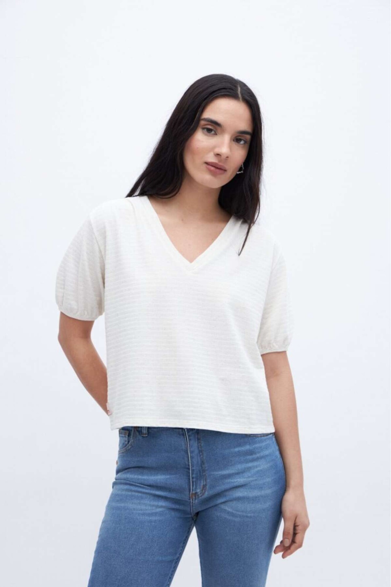 Remera Anna - Arena — Tienda Soy Santander