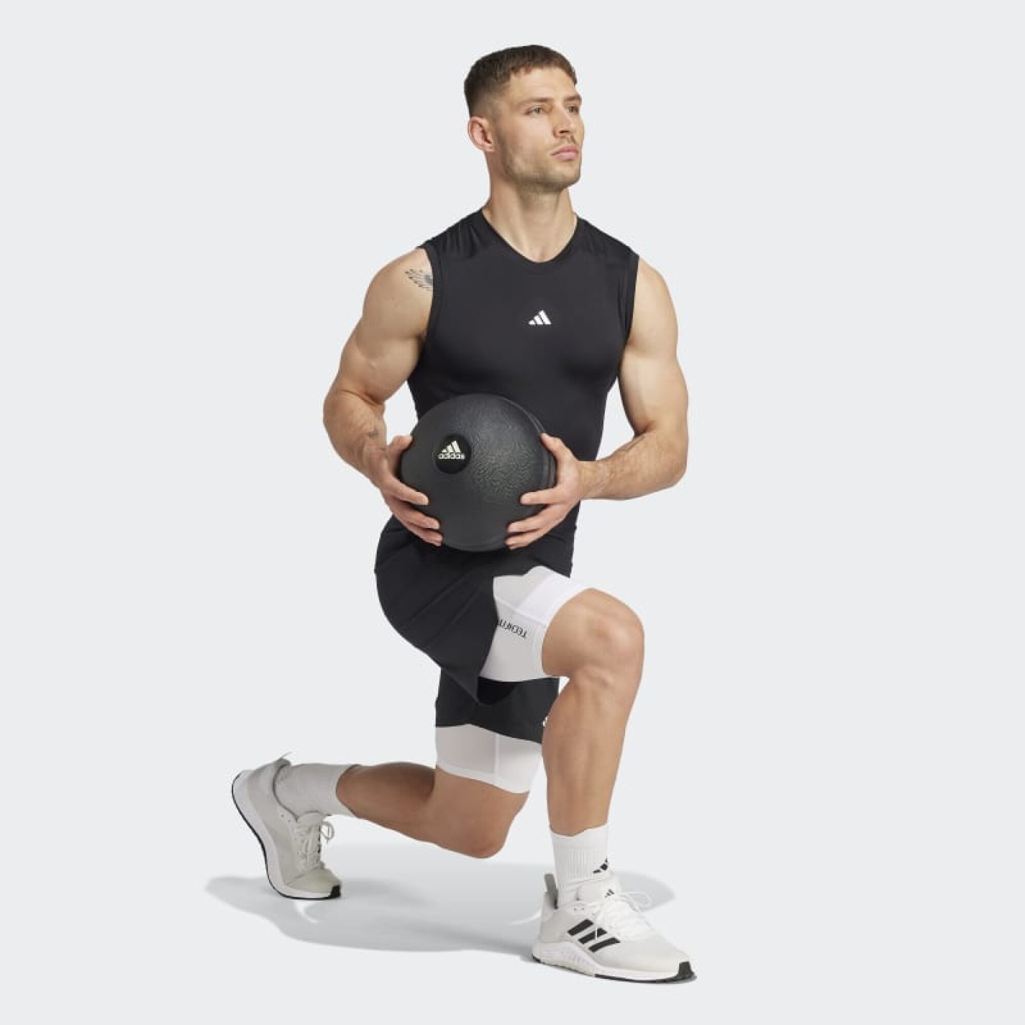 Short Adidas Techfit Compression - Blanco — Fitpoint