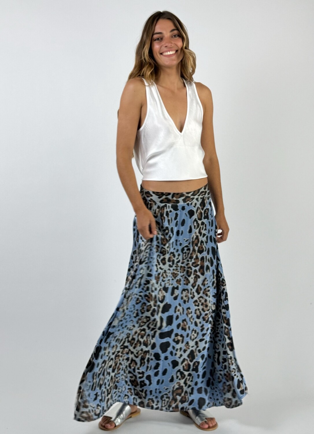 POLLERA MALBEC - AZUL — Panthai