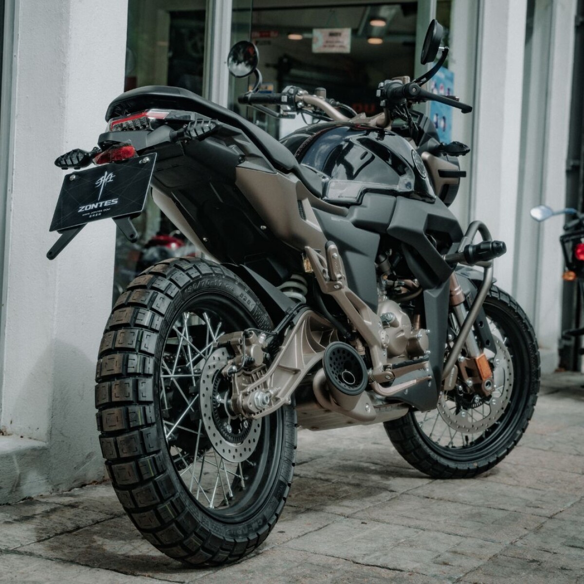Zontes ZT200 G1 Scrambler - Negro - Reserva — Bike Up