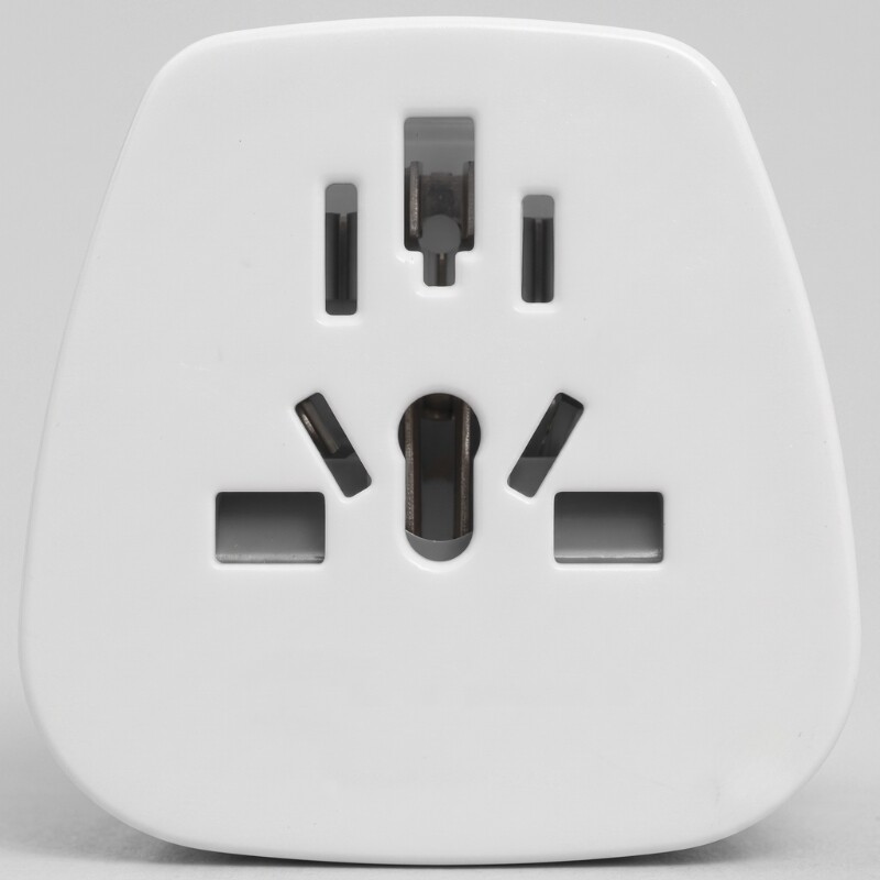 Adaptador Universal 2P+T 10A Blanco — Serlux